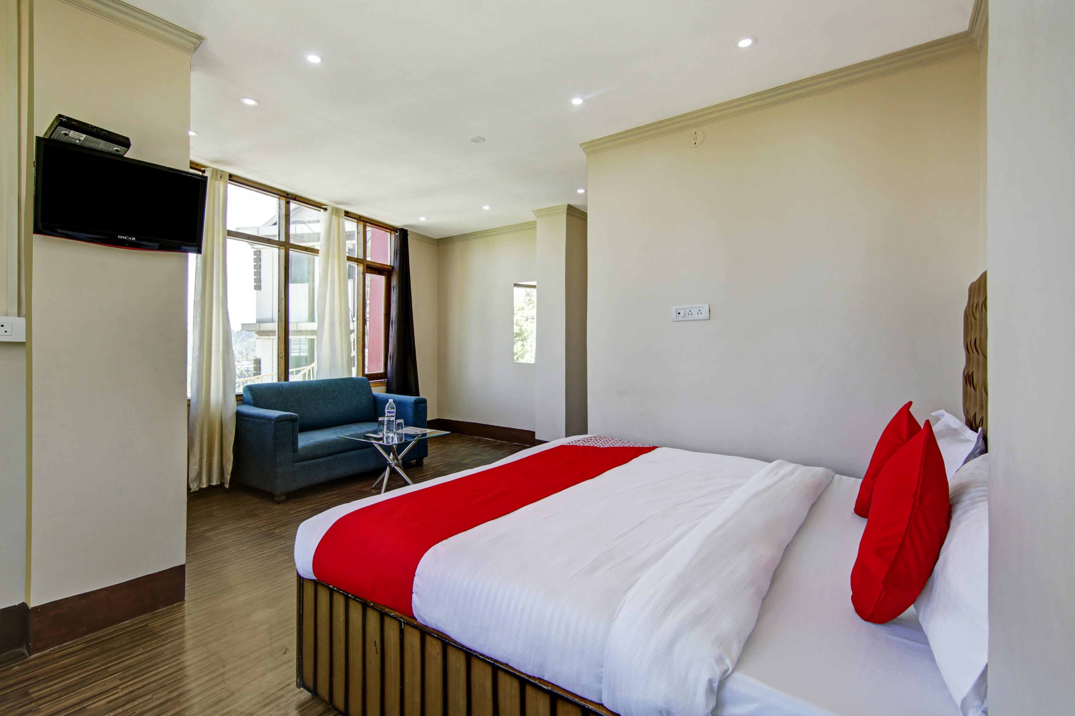 Hotel O The Green Park Shimla, Flagship Shimla, Book @ ₹3898 - OYO