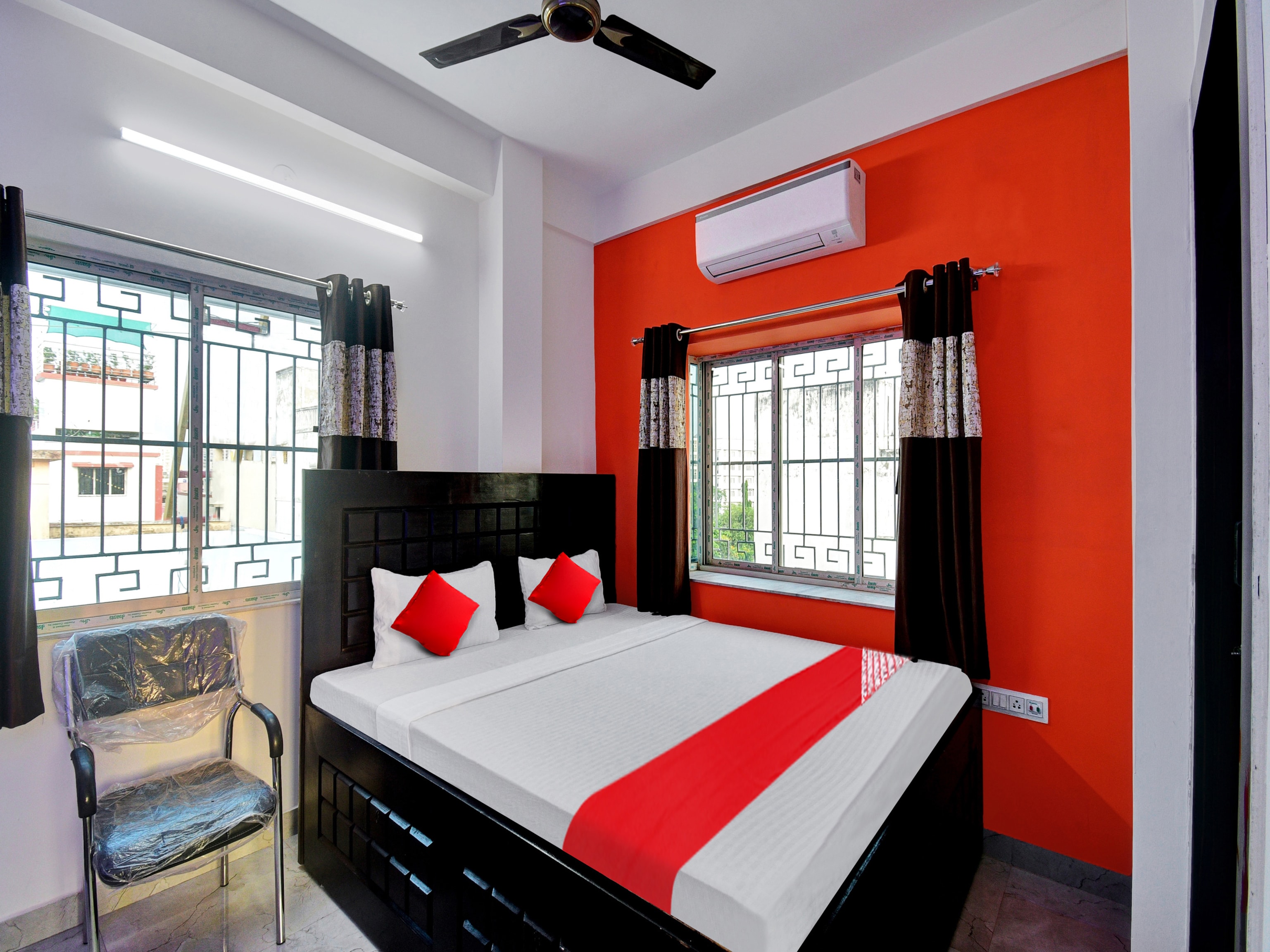 OYO Flagship Hotel Garden Guest House, Flagship Kolkata, Book @ ₹1287 - OYO