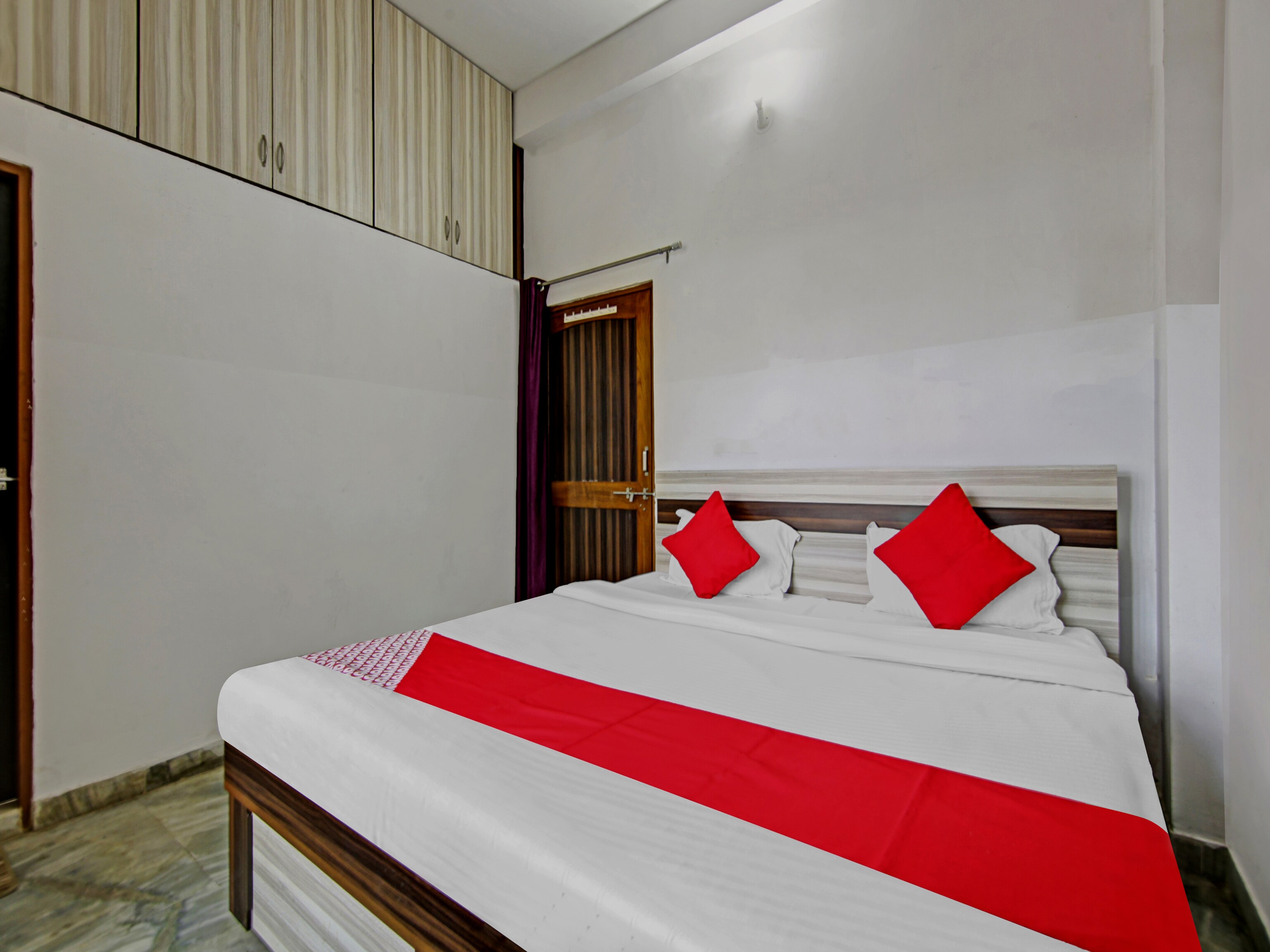 OYO Flagship Hotel Virasat Place In, Flagship Pilani, Book @ ₹2299 - OYO