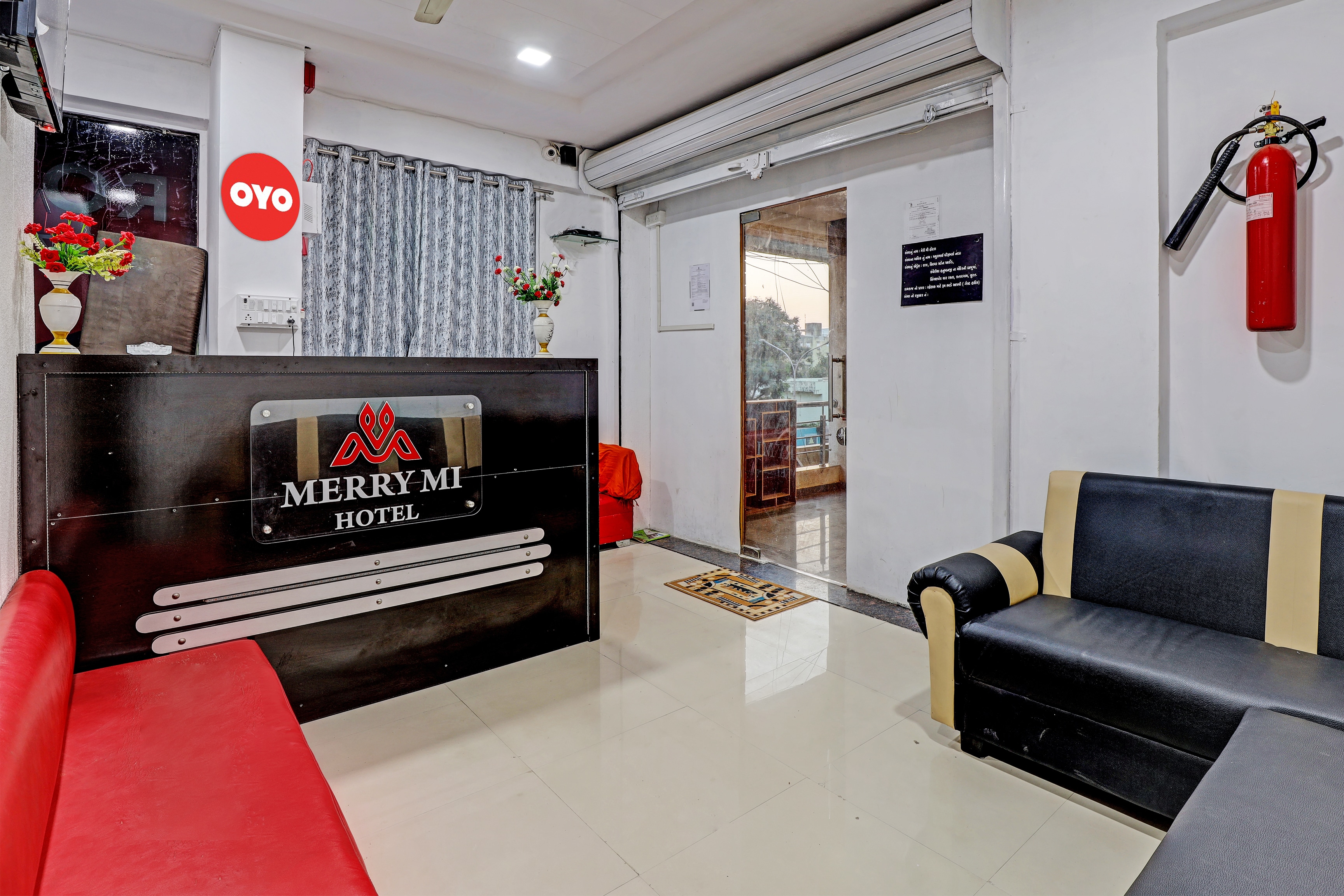 Hotel O Merry Mi, Flagship Surat, Book @ ₹994 - OYO