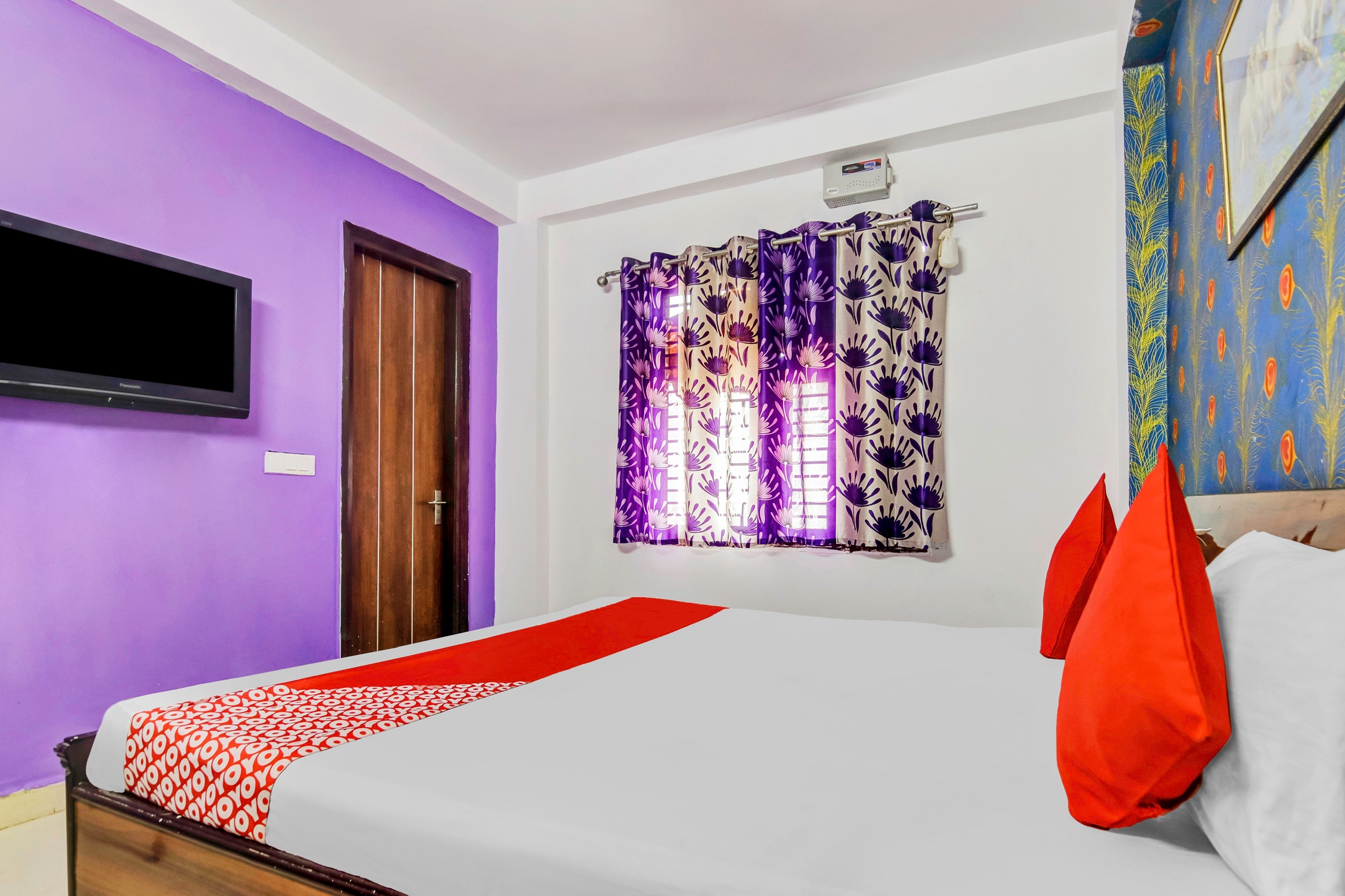 Hotel O Couple Friendly, Flagship Delhi, Book @ ₹728 - OYO