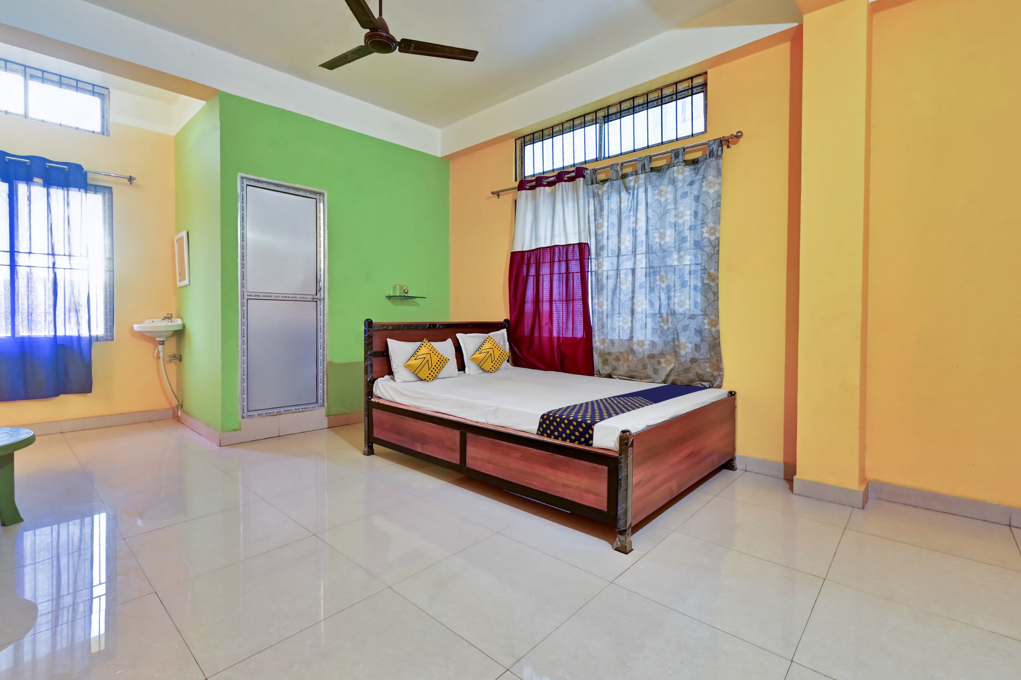 OYO Hotel Goodwill Residency Home Guwahati Book 826 OYO