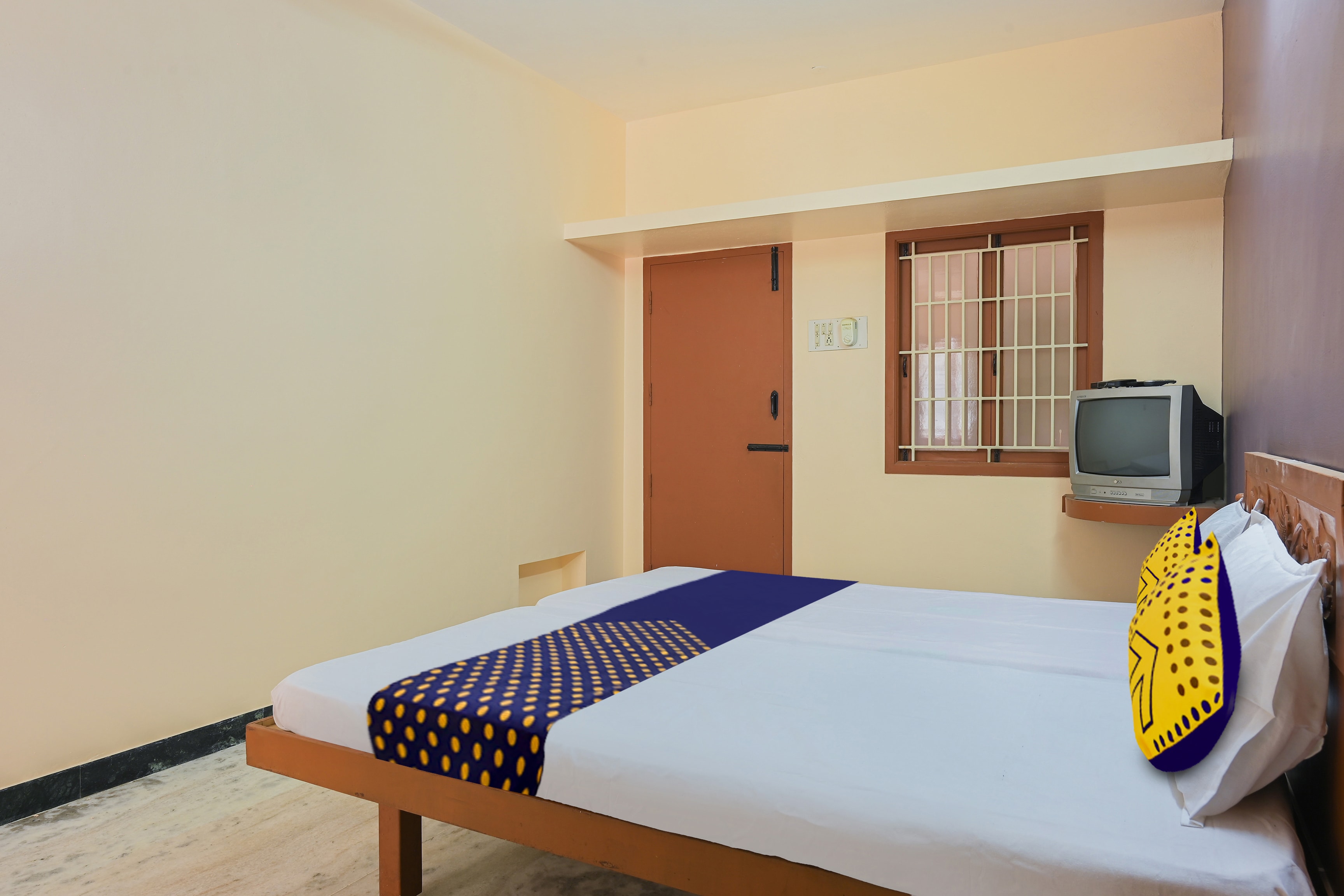 Hotel O by OYO Vel Vel Guest House, Flagship Palani, Book @ ₹1548 - OYO