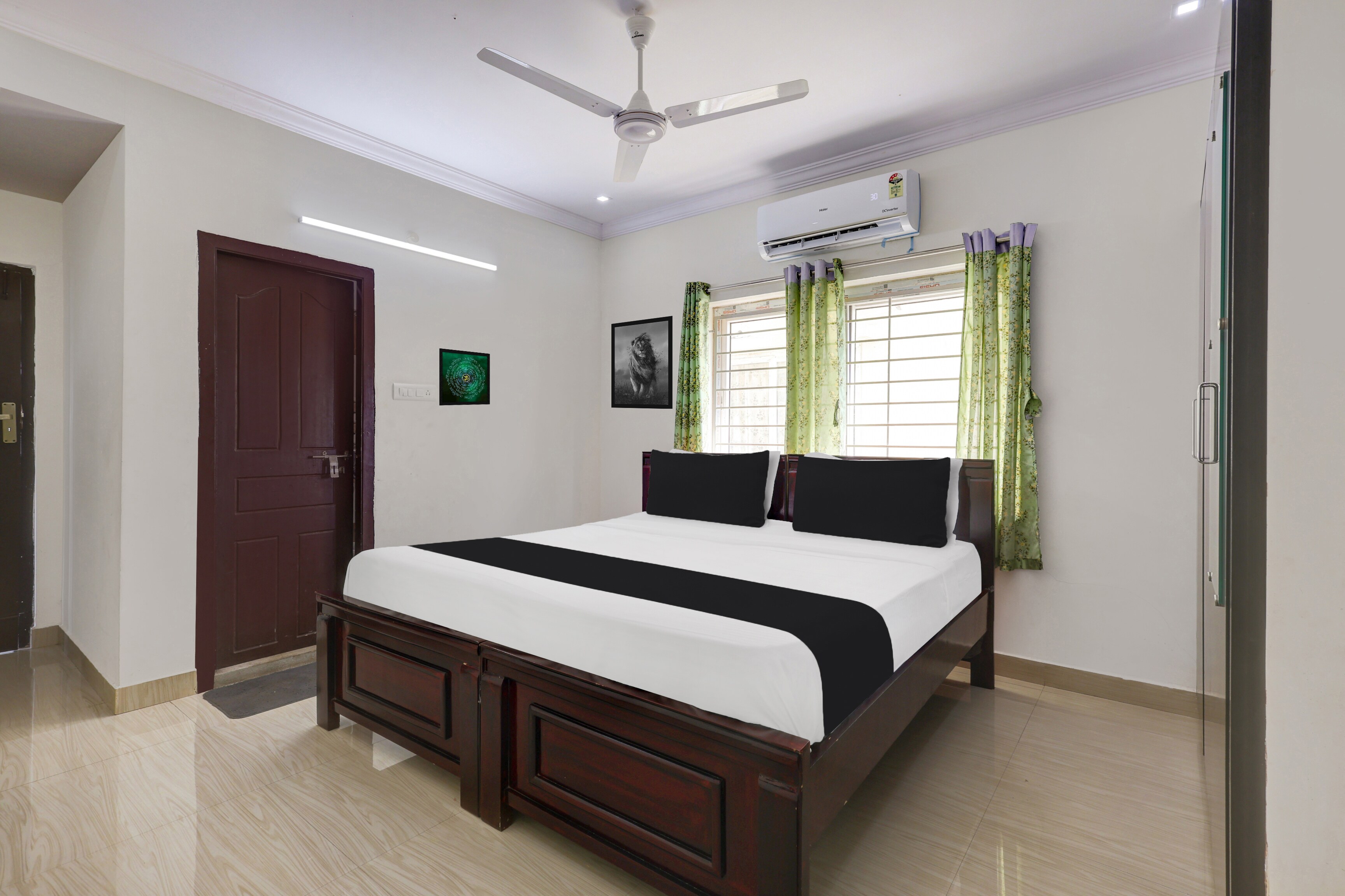 Super Hotel O Ramaraopet Near Kakinada Beach, Flagship Kakinada, Book ...