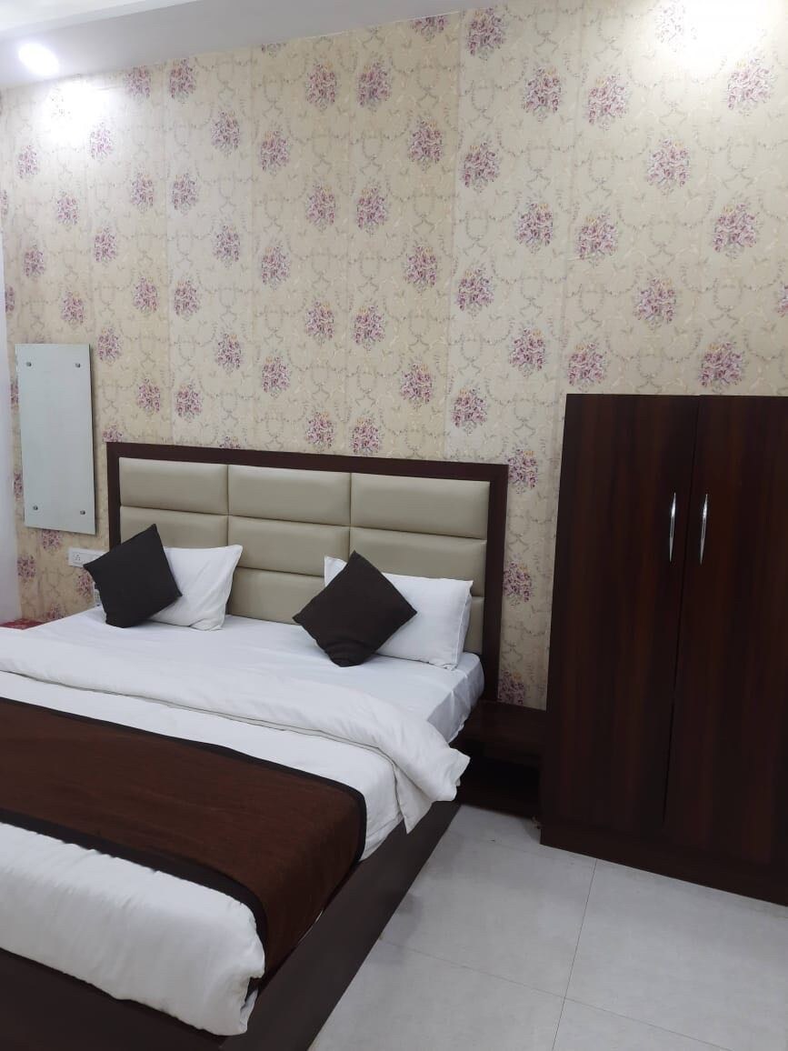Hotel O Cloud Inn, Flagship Agra, Book @ ₹728 - OYO