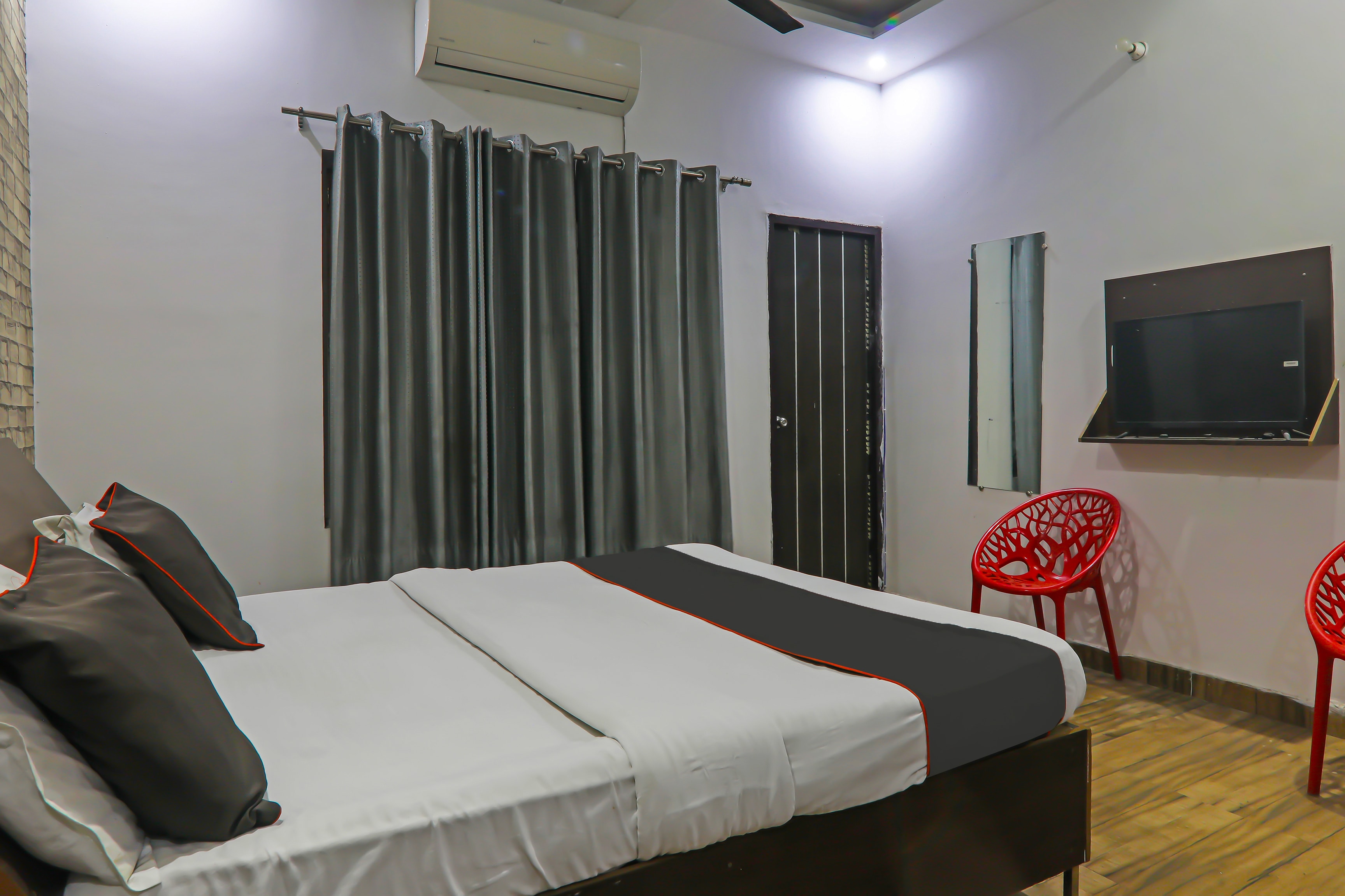 Collection O 81525D Hotel Apm Residency, Collection O Lucknow, Book ...