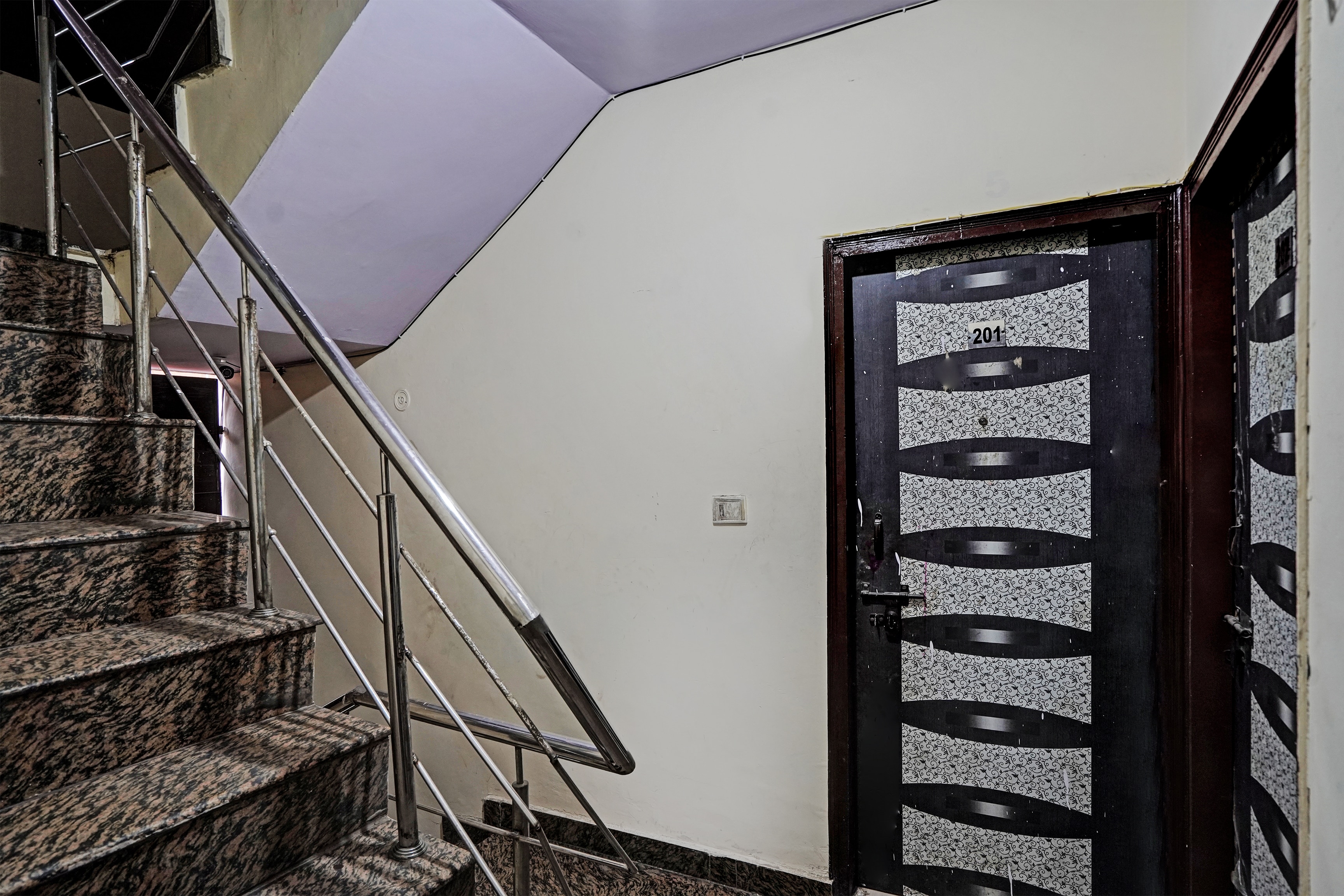 Hotel O Dream Stay, Flagship Delhi, Book @ ₹948 - OYO