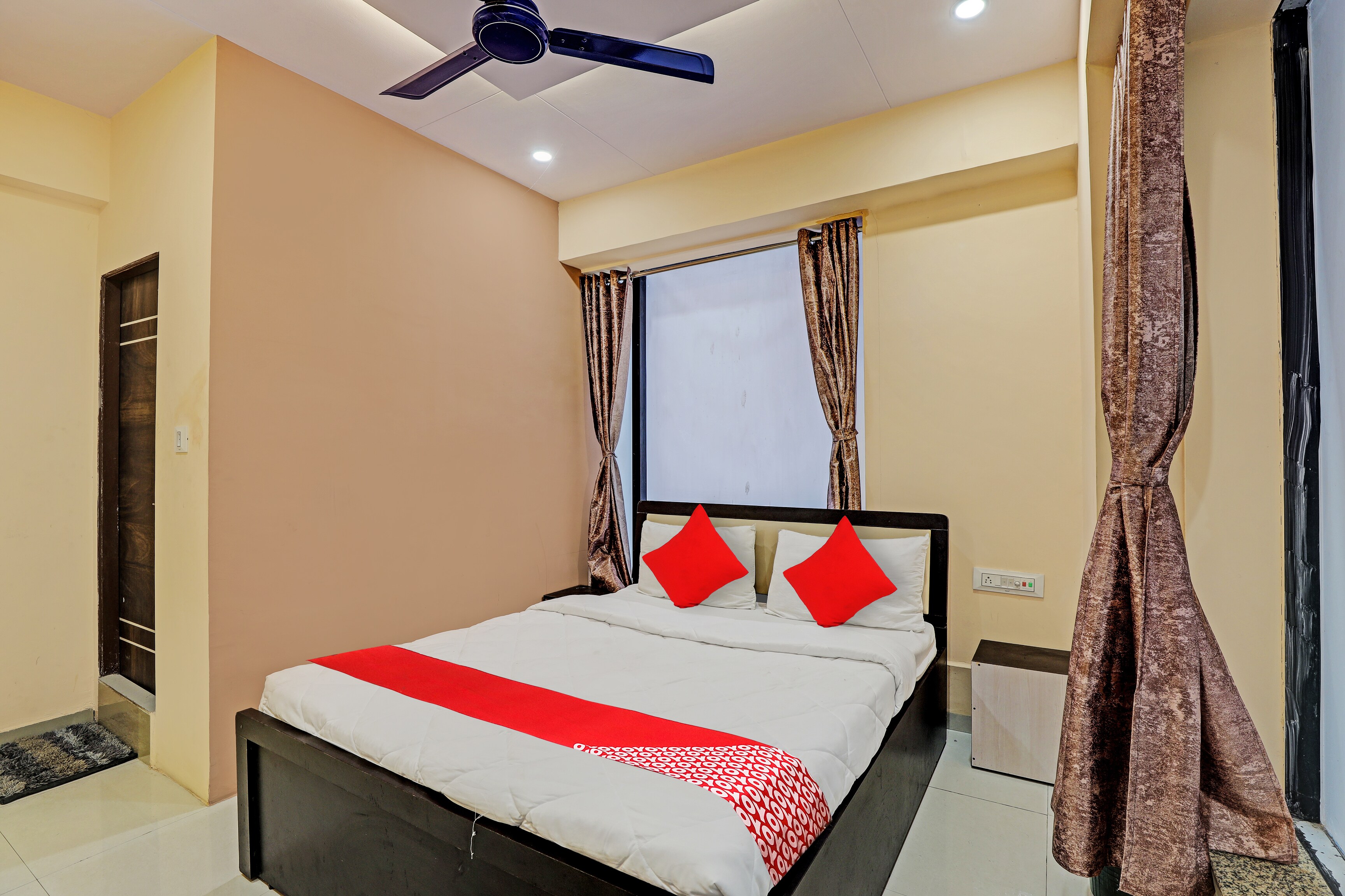 Hotels in Ichhapore Gidc, Surat Starting @ ₹599 - Upto 80% OFF on 51 ...