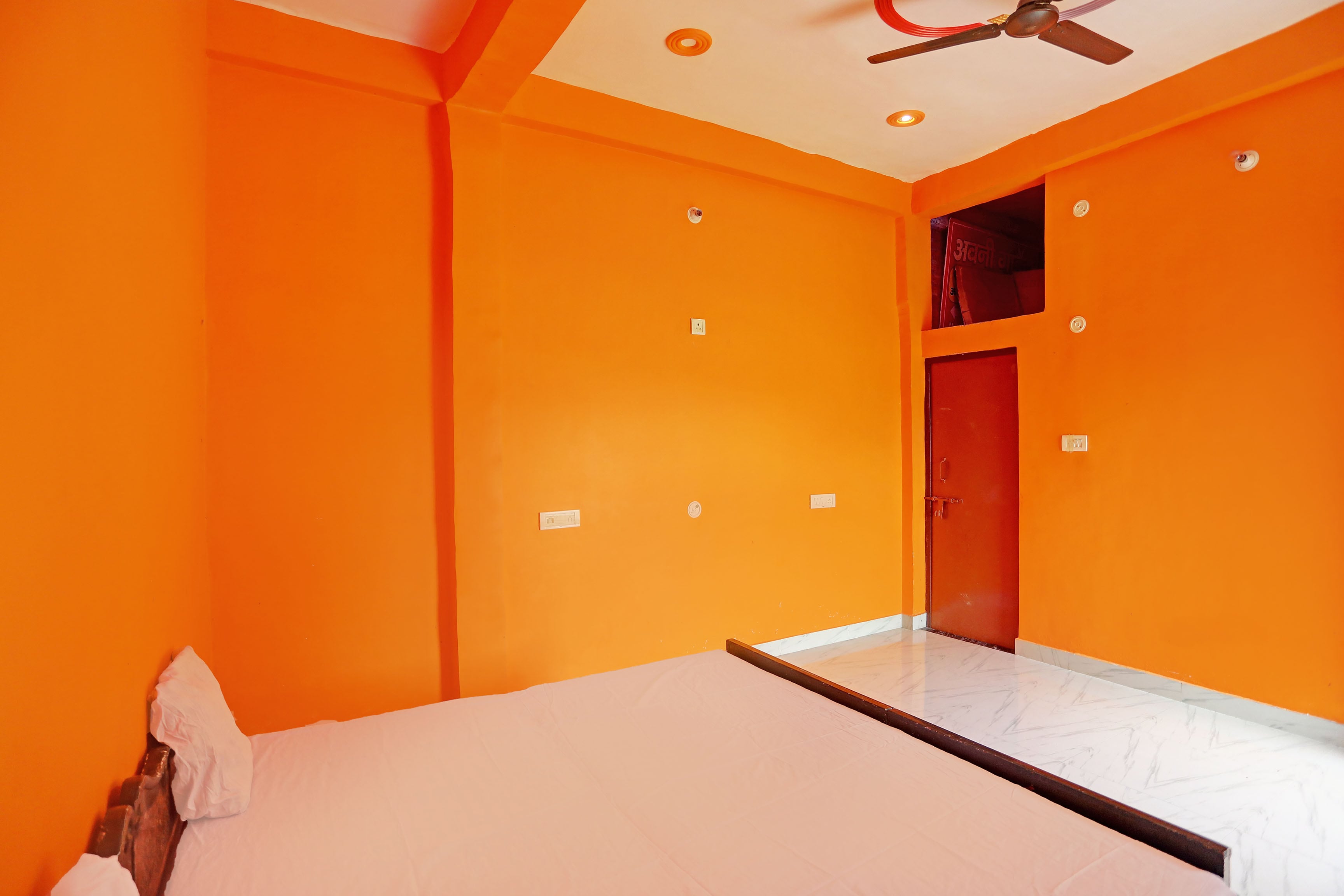 SPOT ON Avni Garden, SPOT ON Kanpur, Book @ ₹792 - OYO