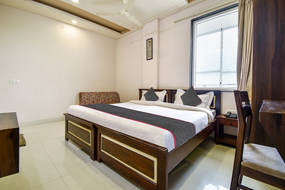 Super OYO Townhouse 1119 Hotel Guru Kripa, Townhouse Jaipur, Book ...