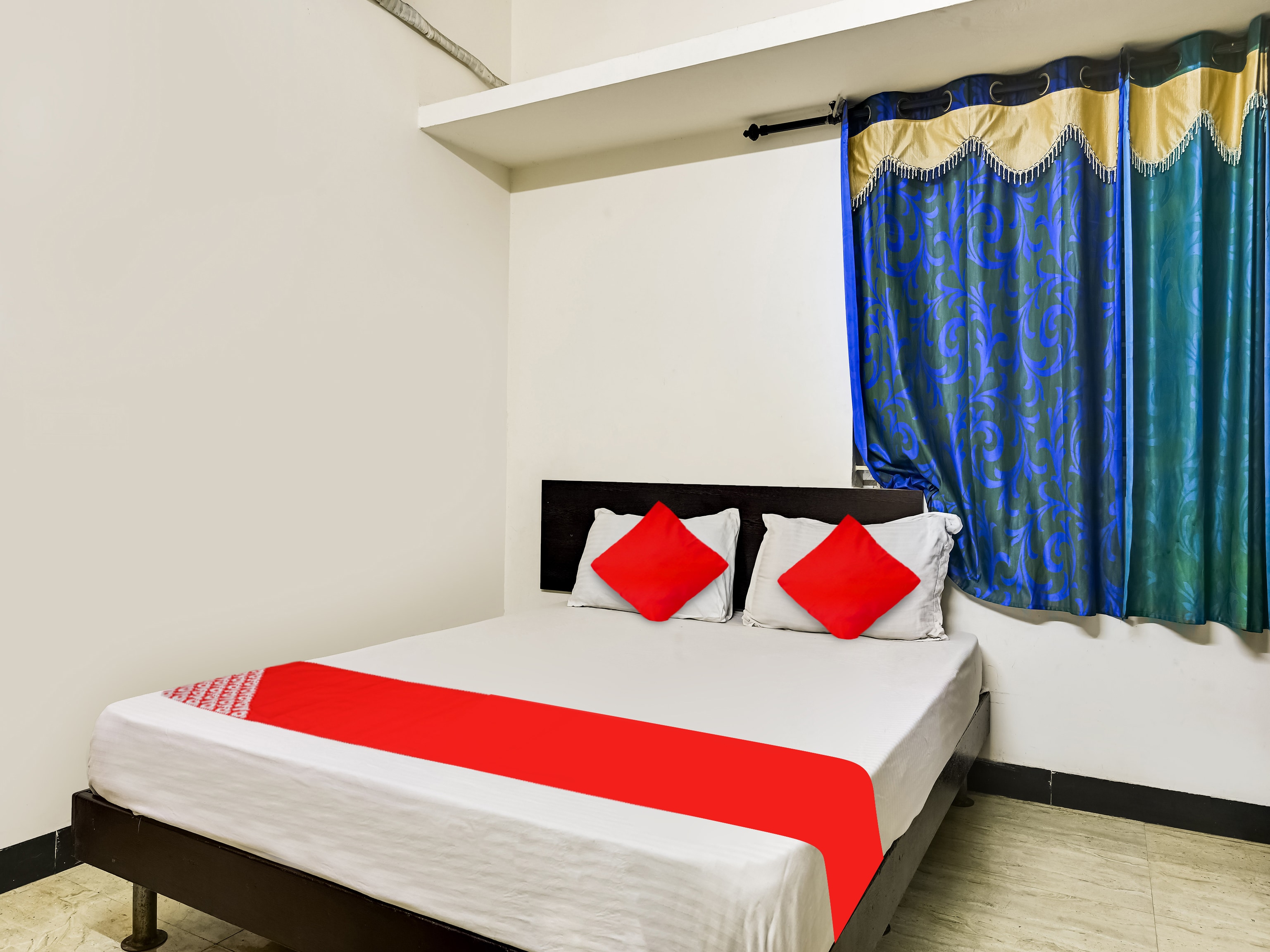 OYO Flagship A K Residency , Flagship Coimbatore, Book @ ₹1171 - OYO
