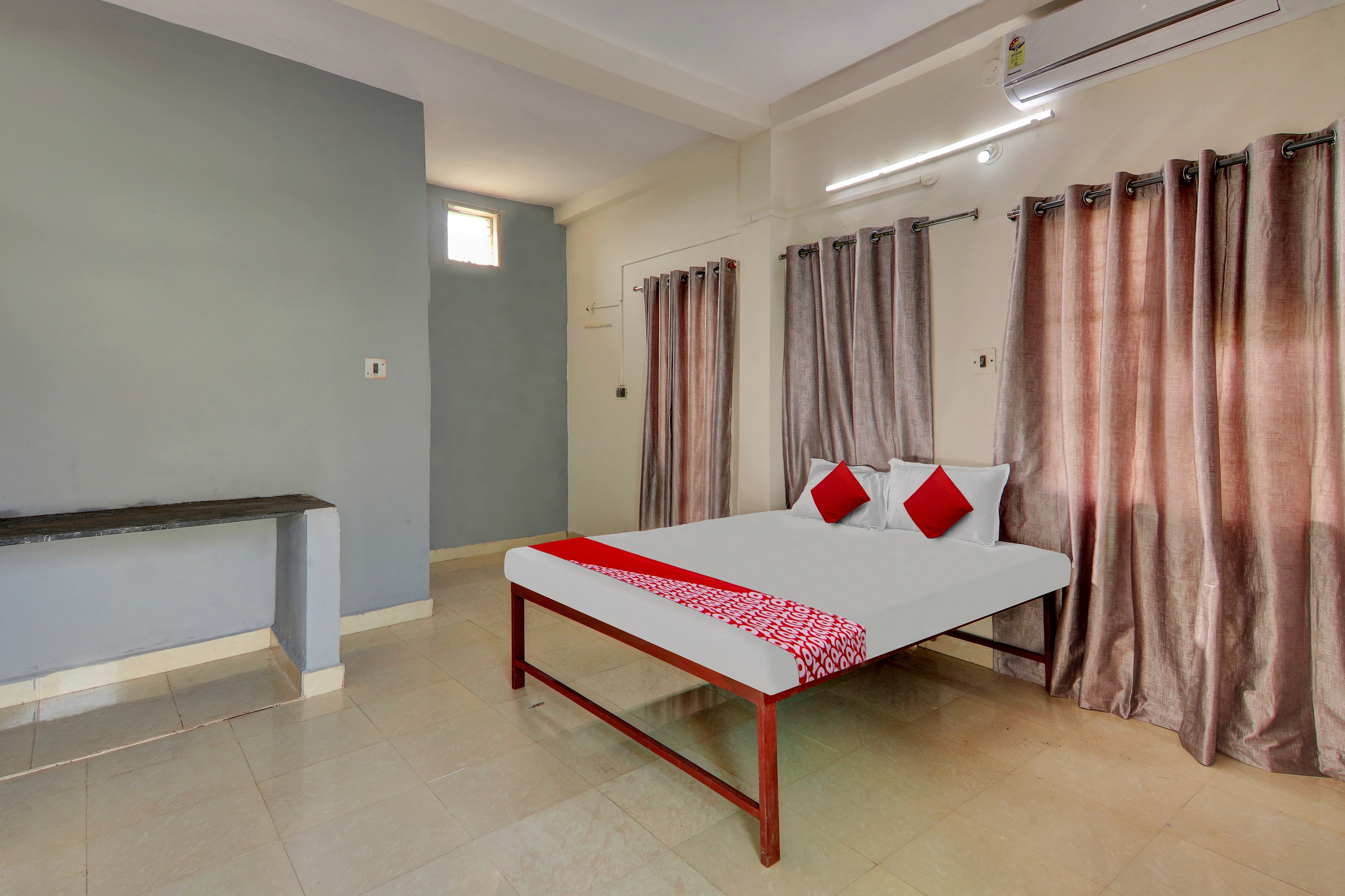 OYO Flagship Hotel Classic Inn, Flagship Wardha, Book @ ₹1084 - OYO