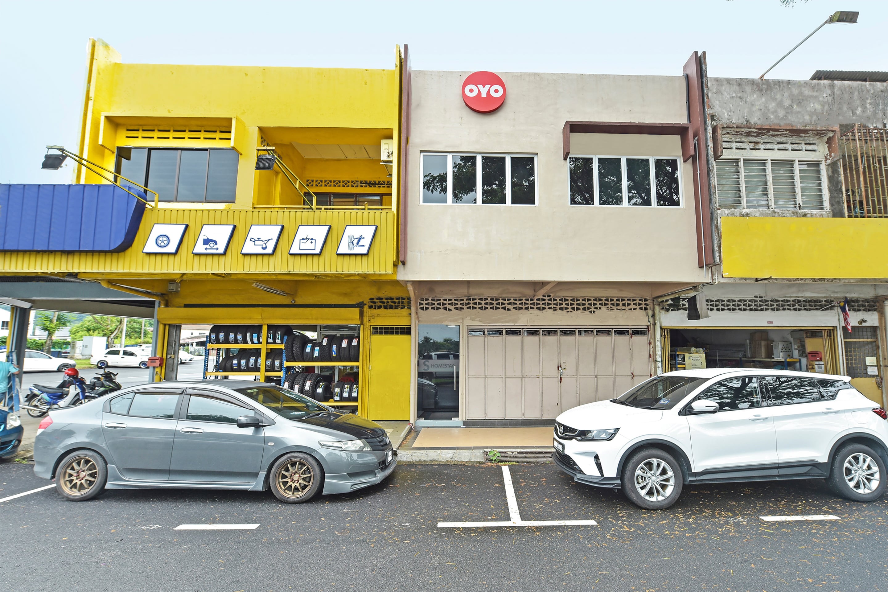 Home Hotels in Stadium Darul Makmur Jalan Stadium, Kuantan Starting ...