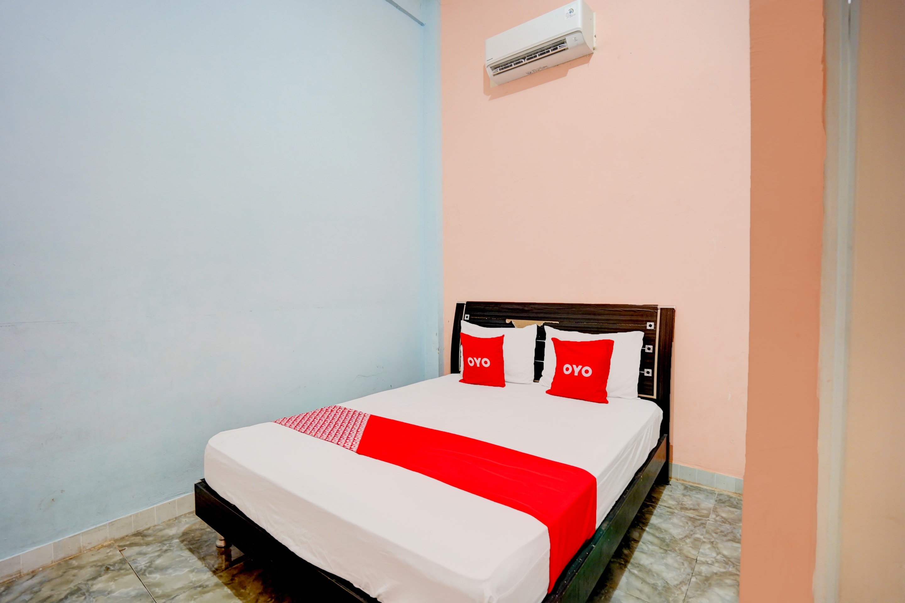 Hotel O Senja Syariah, OYO Hotels Gresik, Book @ Rp49517 - OYO