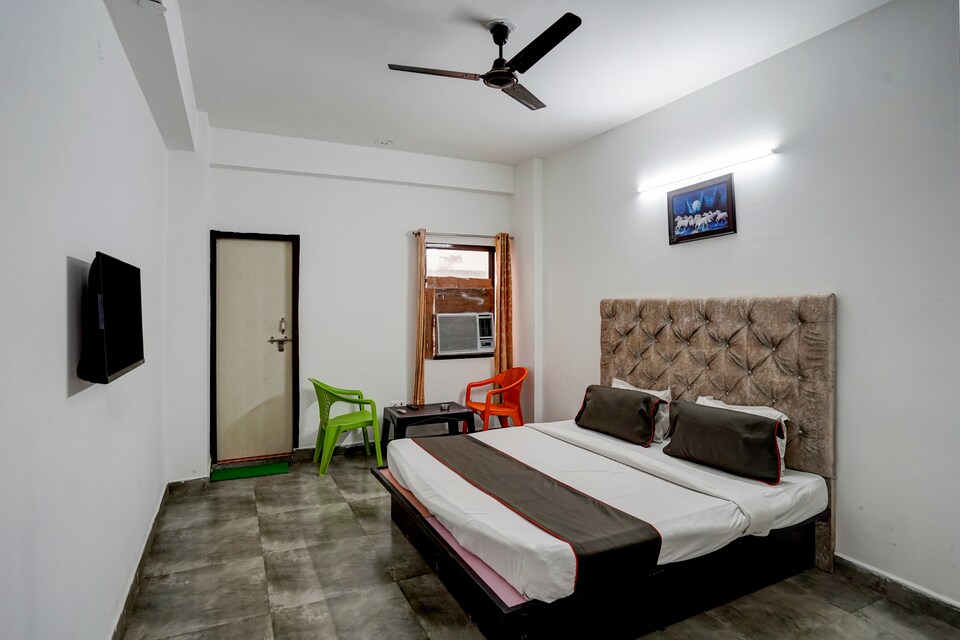 OYO Flagship Omi Rooms, Flagship Manesar, Book @ ₹671 - OYO