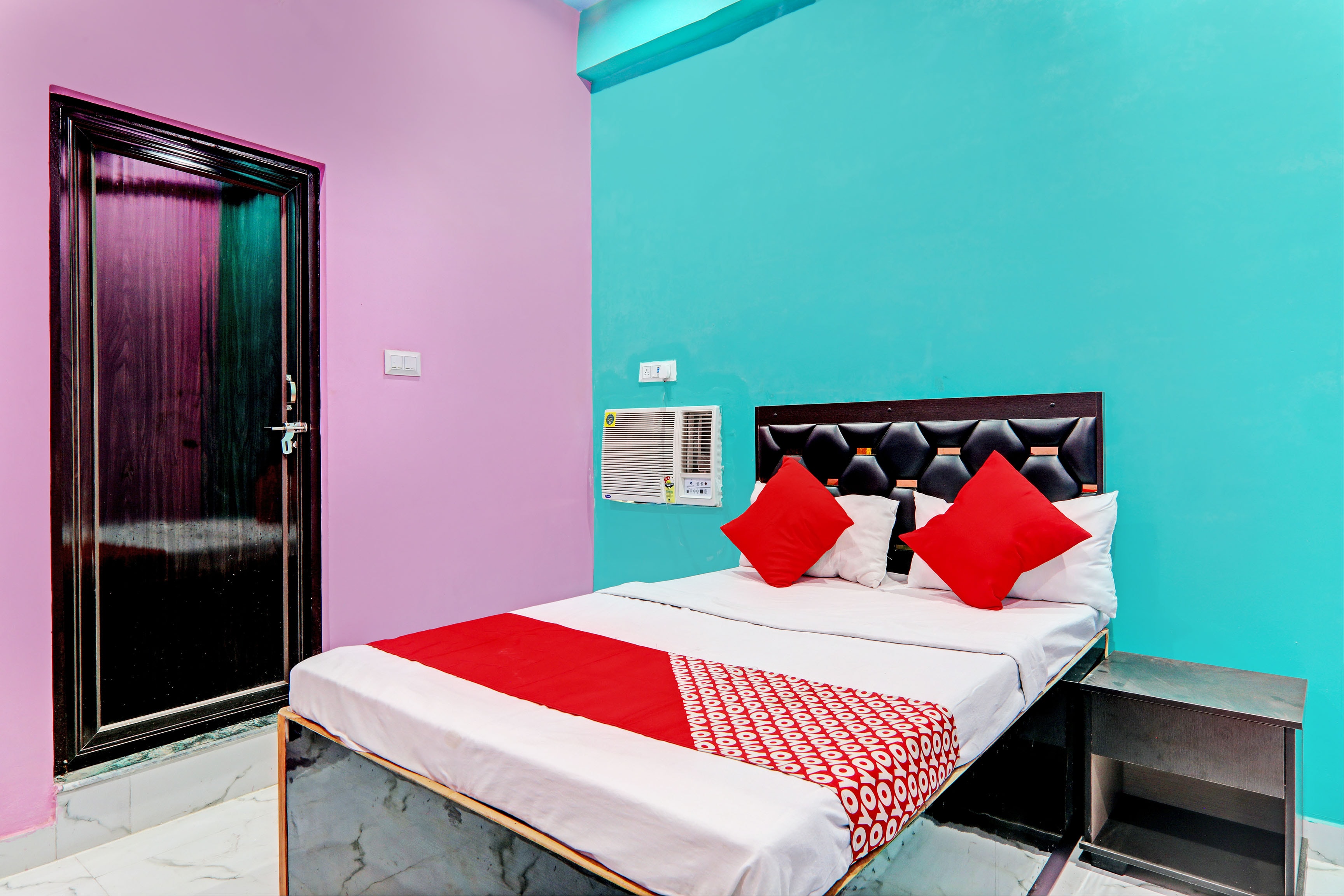 Hotel O Akaay Restaurant and Hotel, Flagship Lucknow, Book @ ₹769 - OYO