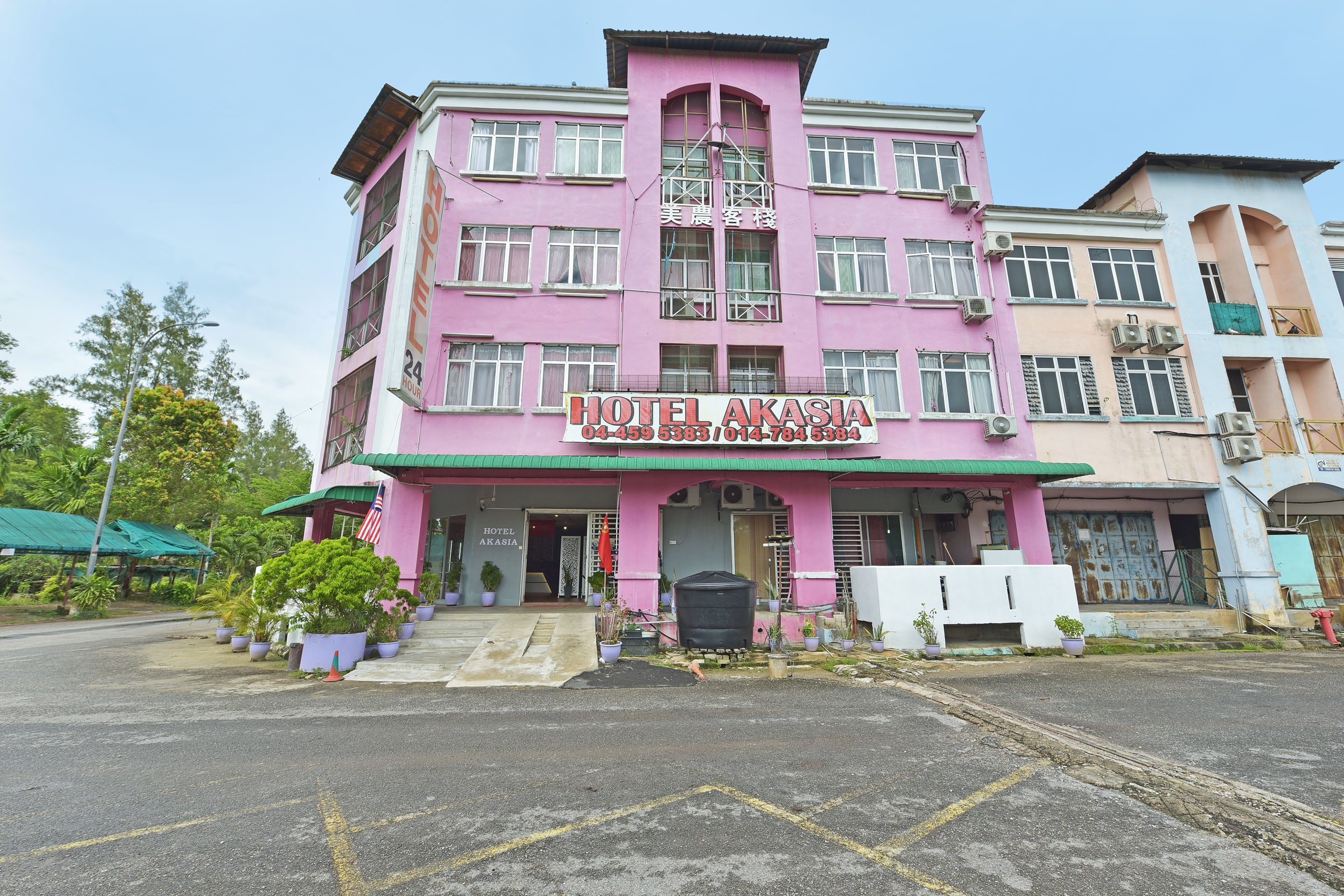 OYO 90846 Hotel Akasia, OYO Hotels Sungai Petani, Book @ RM47 - OYO