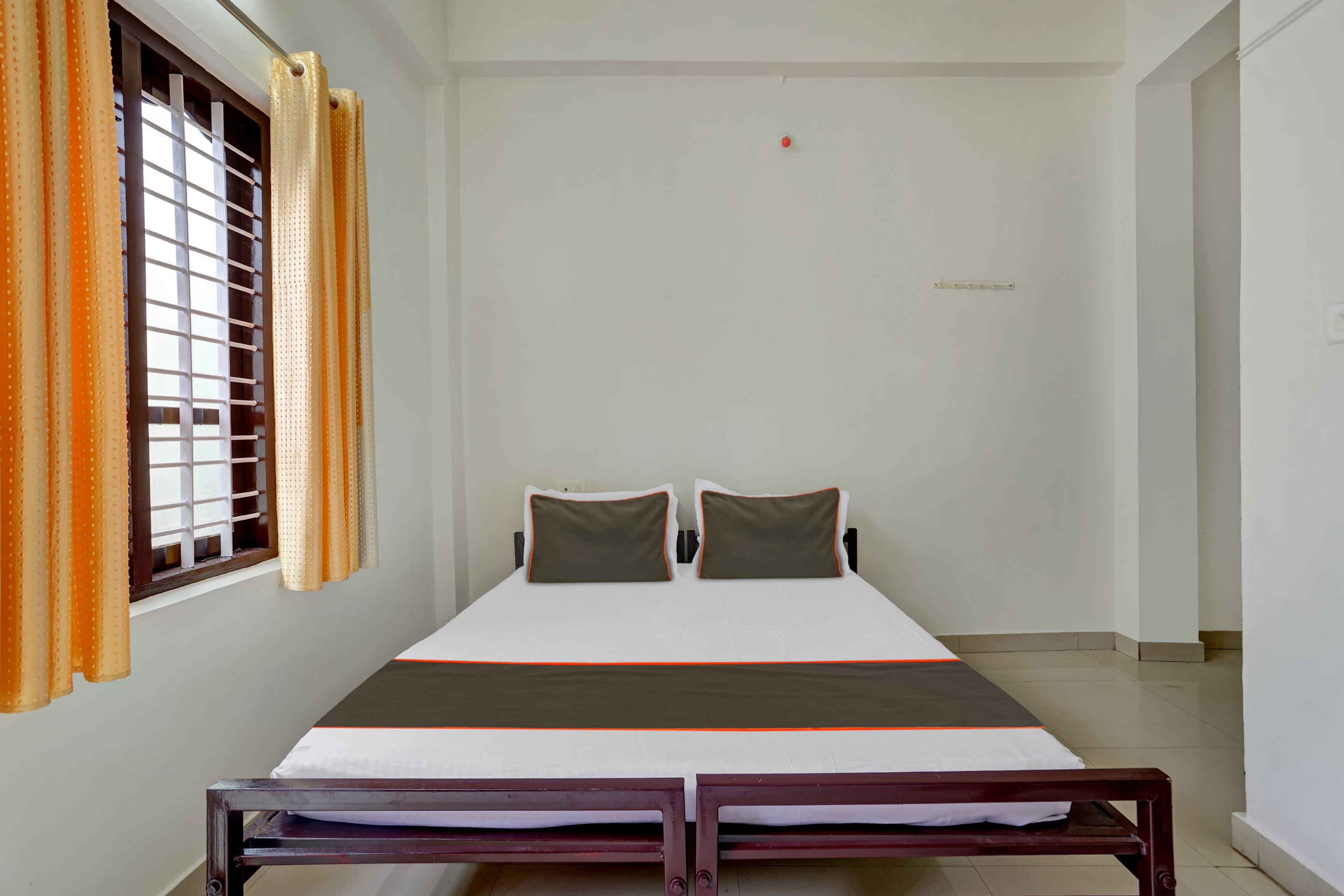 Hotel O Muscat, Flagship Trivandrum, Book @ ₹726 - OYO
