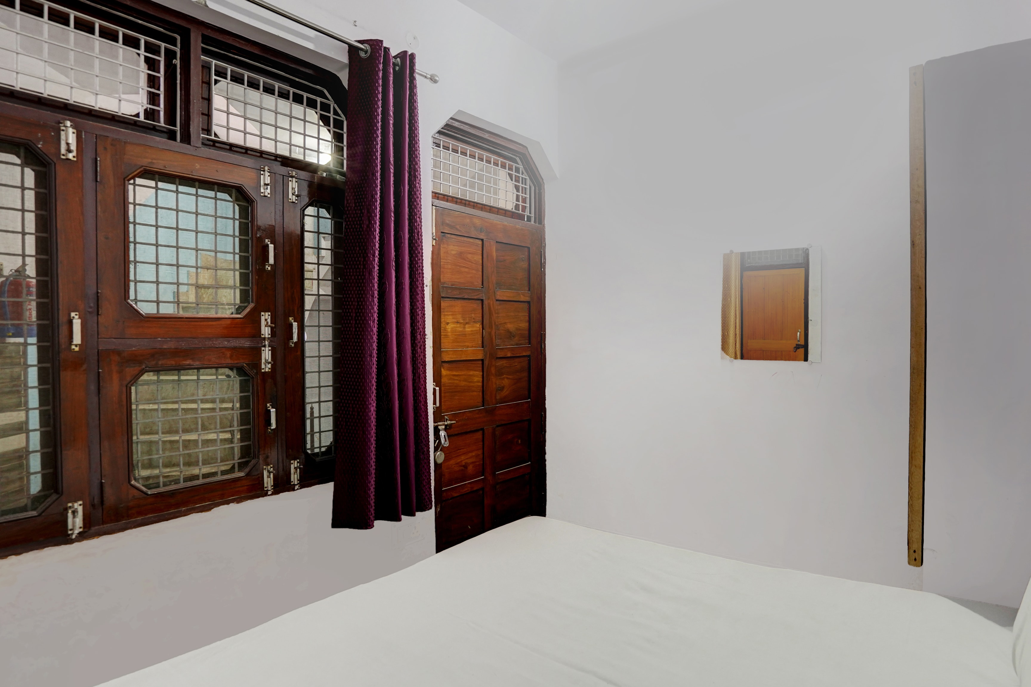 Hotel O The Honirav Hotel, OYO Rooms HAPUR 1, Book @ ₹843 - OYO