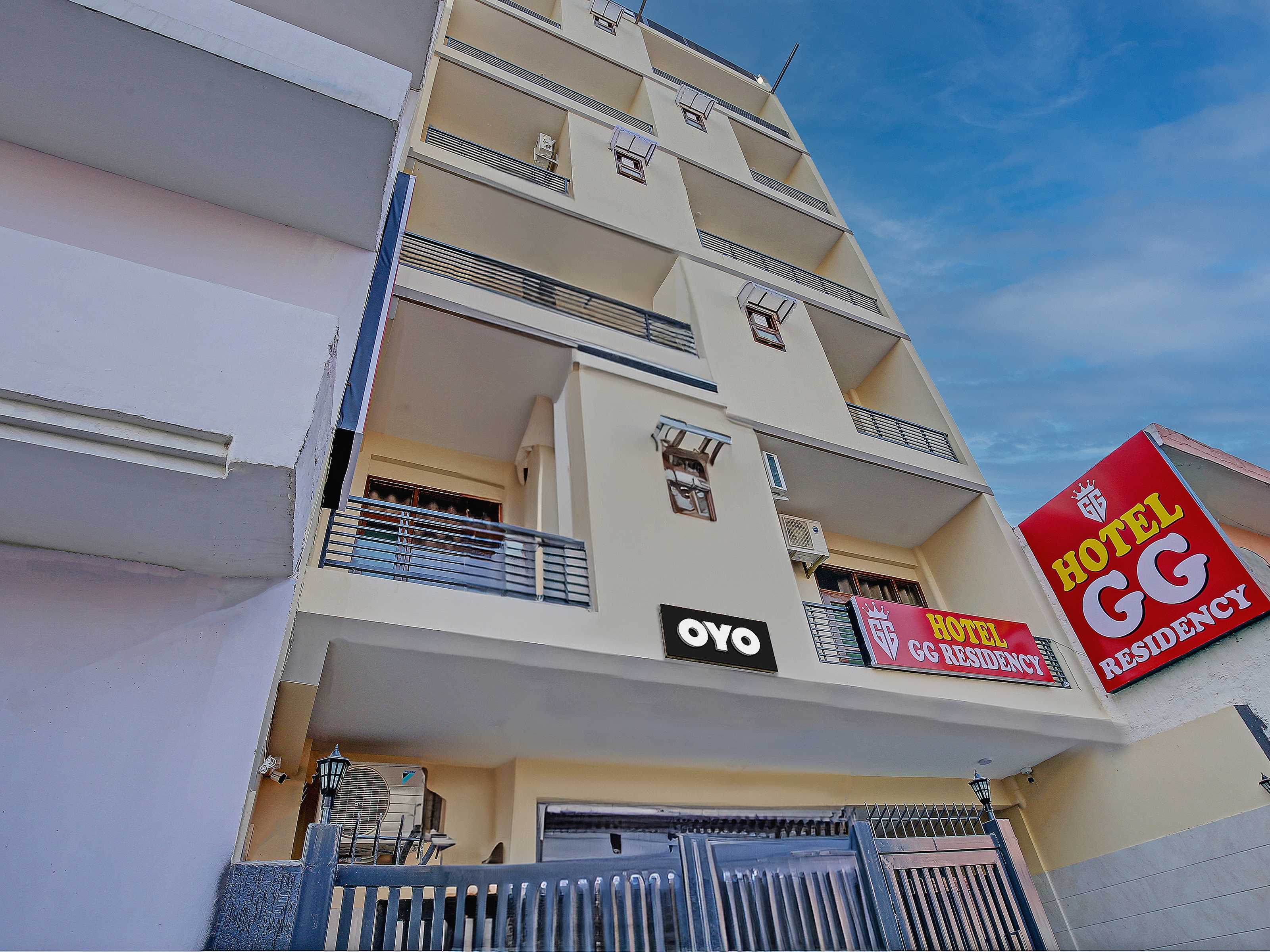 Hotel O GG RESIDENCY, Flagship Mohali, Book @ ₹1090 - OYO
