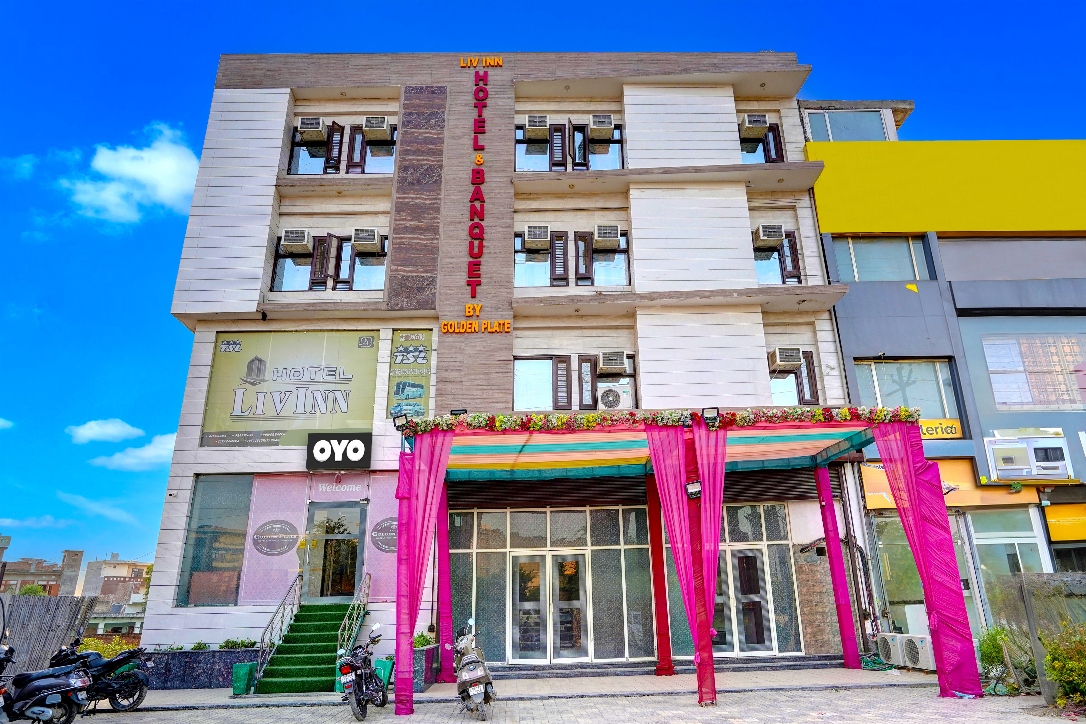 Collection O Liv Inn, Collection O Noida, Book @ ₹1165 - OYO