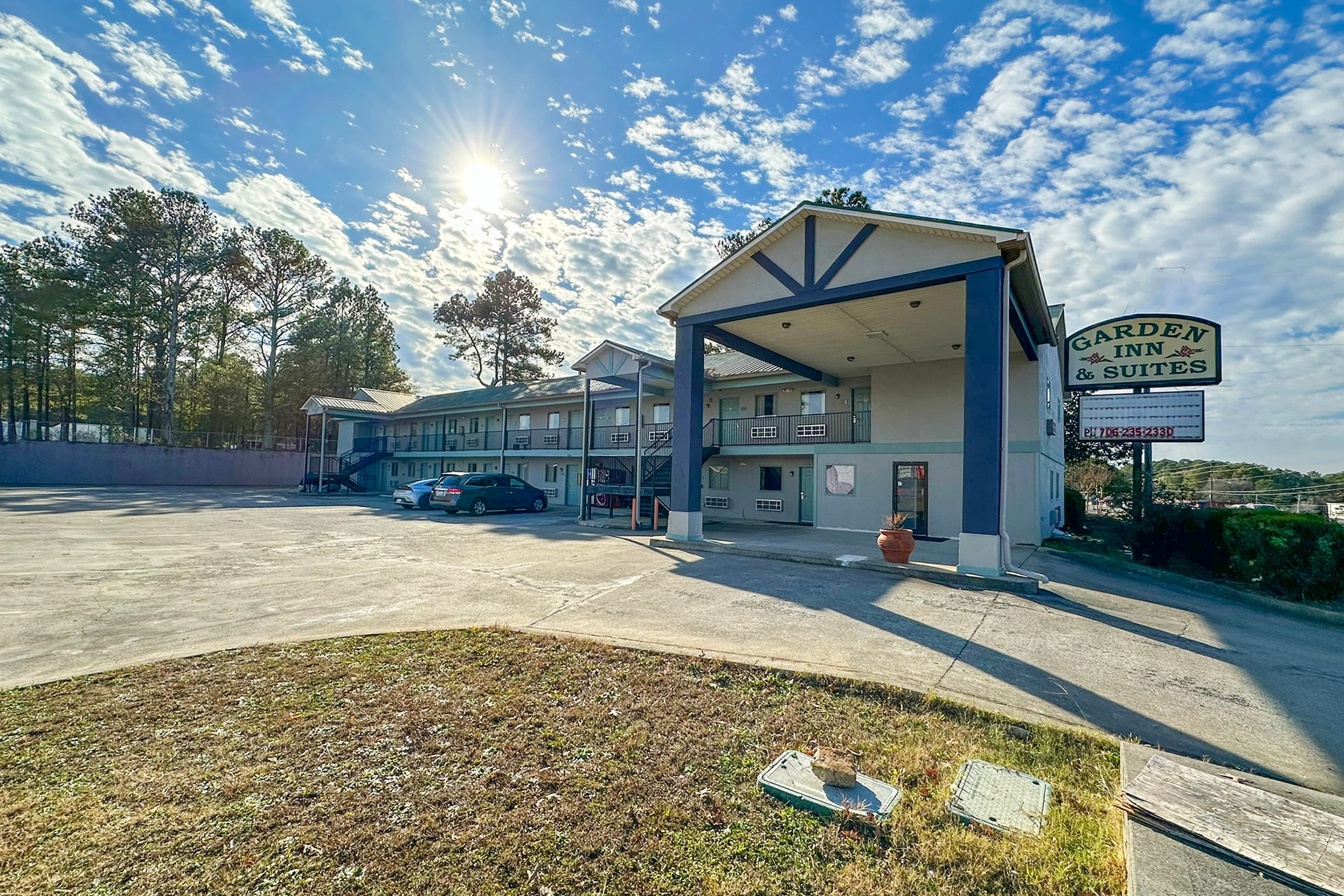 Garden Inn & Suites, OYO Hotels Rome GA, Book @ $50 - OYO