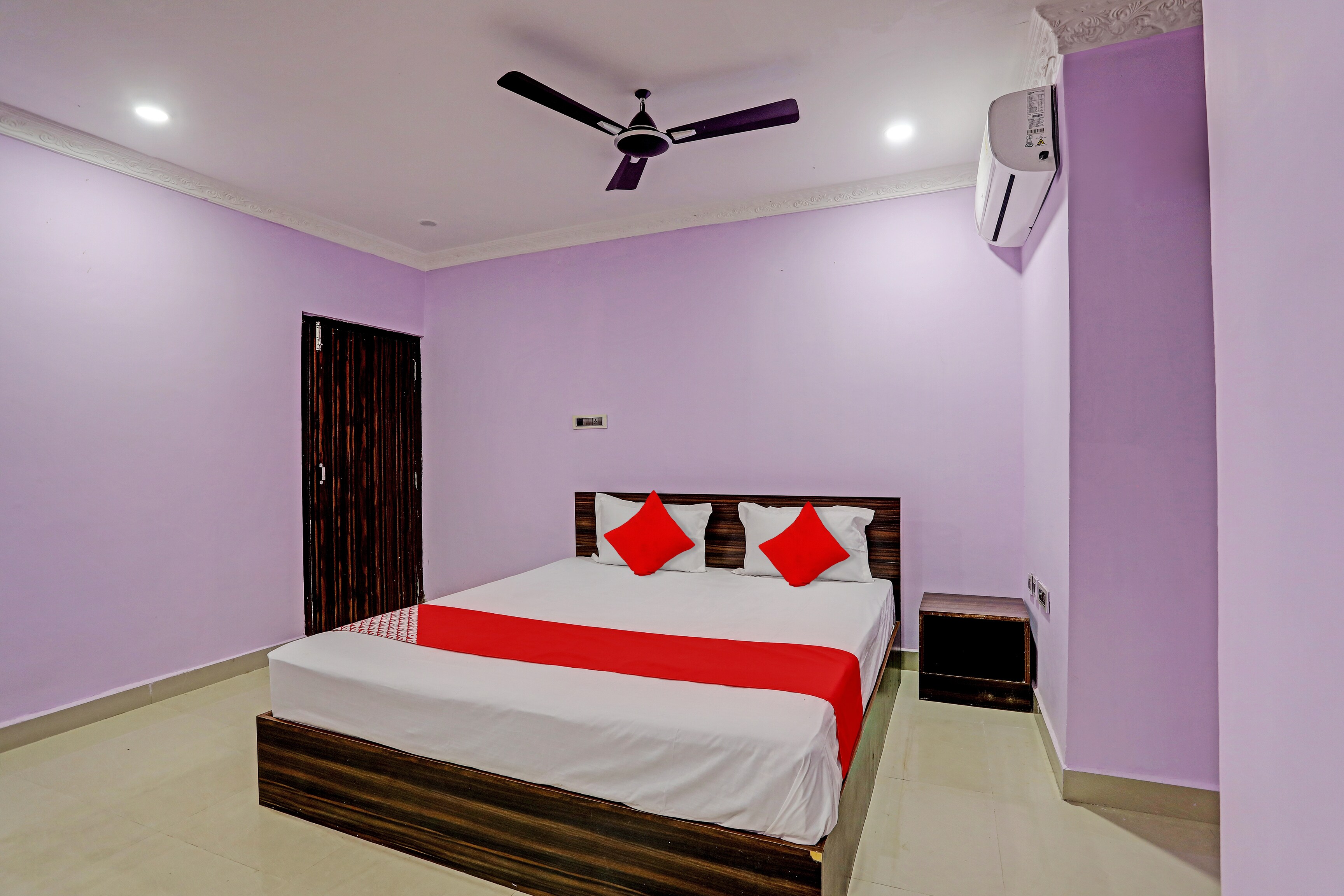Flagship VENTURE INN GUEST HOUSE, Flagship Bhubaneswar, Book @ ₹888 - OYO