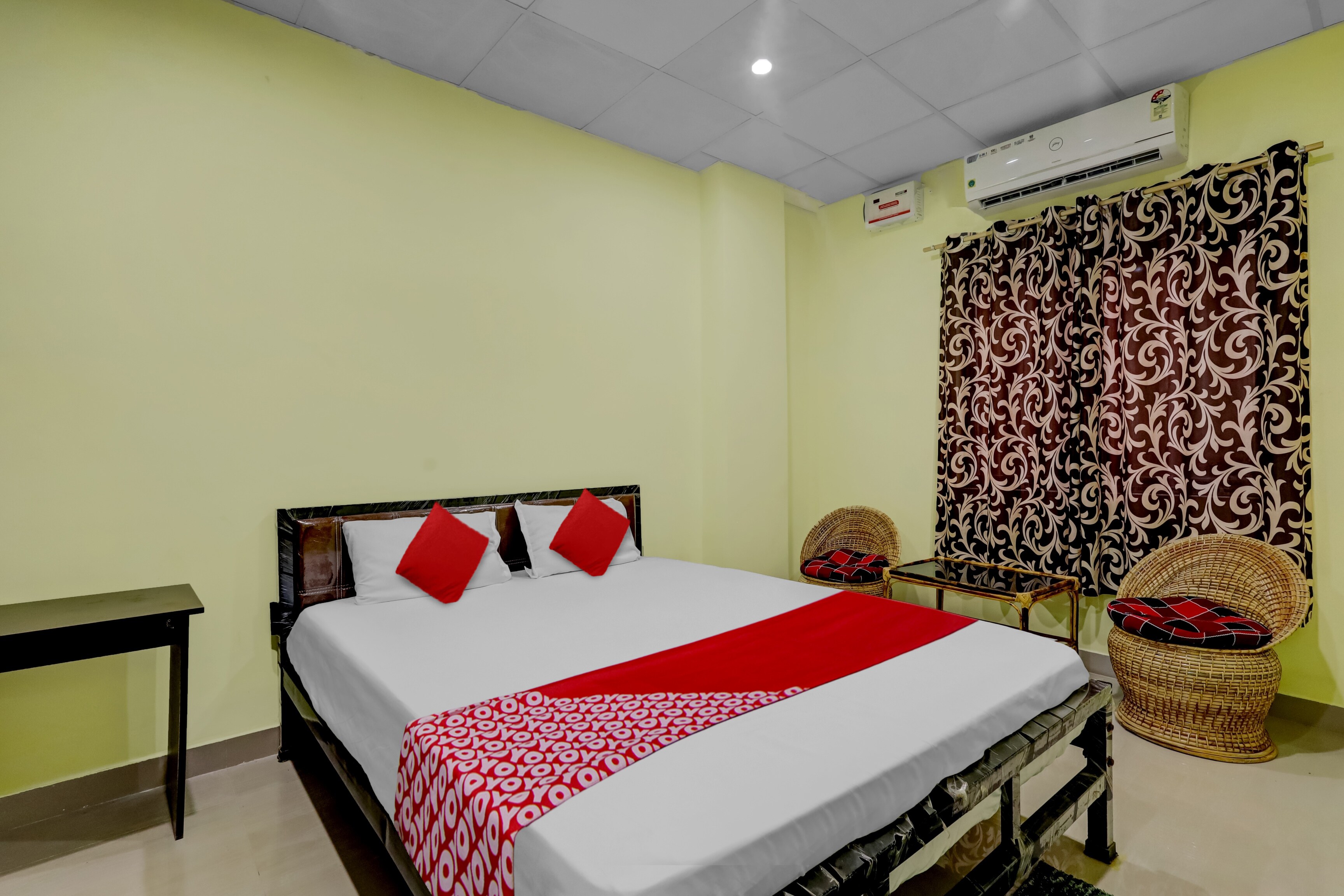 Hotel O Rainbow Residency, Flagship Guwahati, Book @ ₹893 - OYO