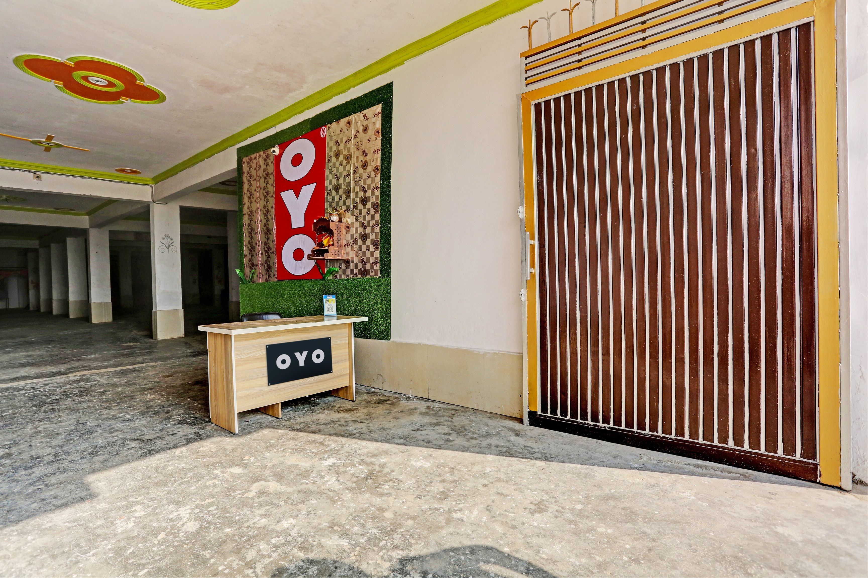 Hotel O Jai Bhole Guest House And Rooms, Flagship Rasulabad, Book ...