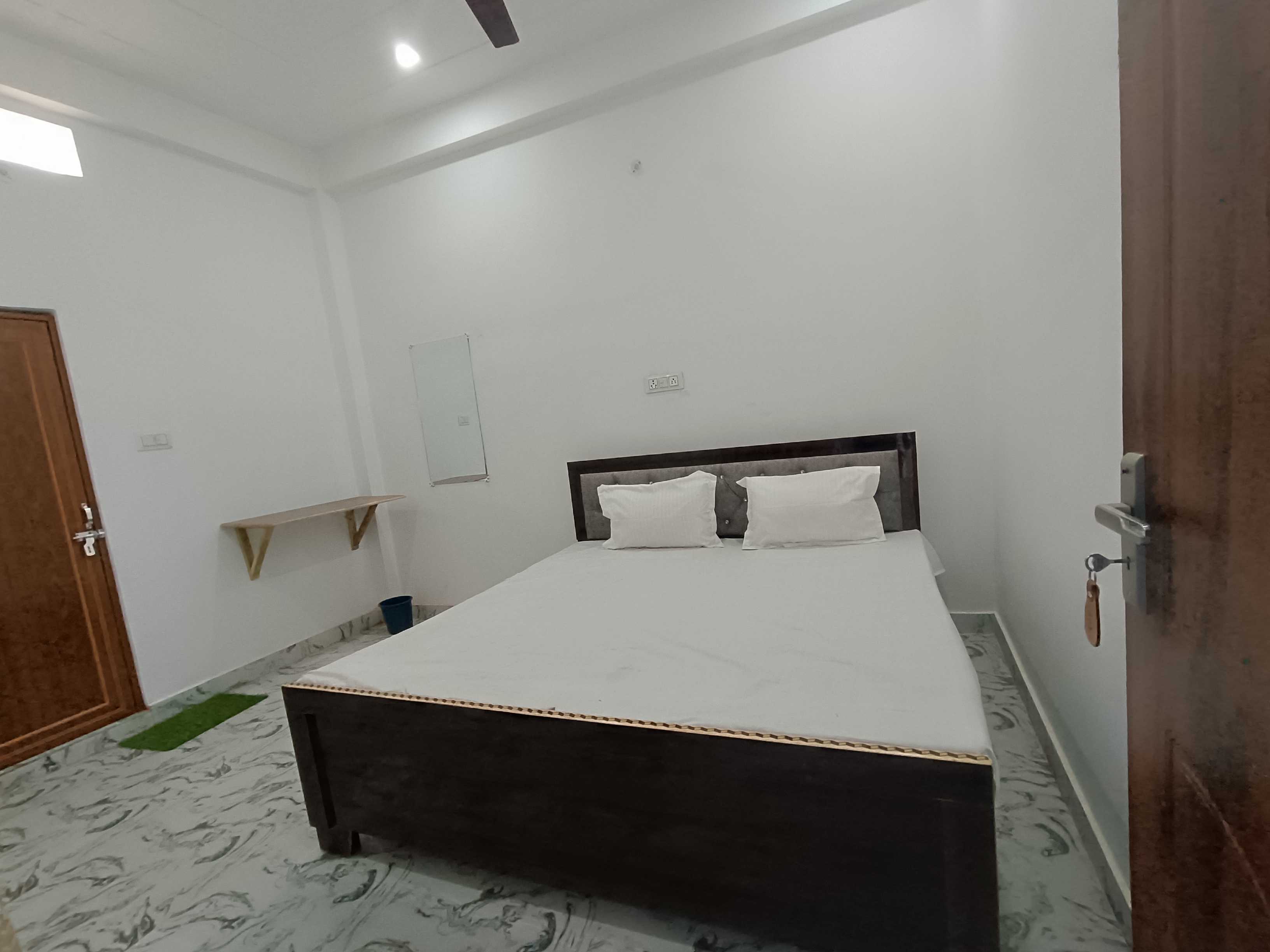 Hotels in Ayodhya: Best Budget Ayodhya Hotels from ₹1093