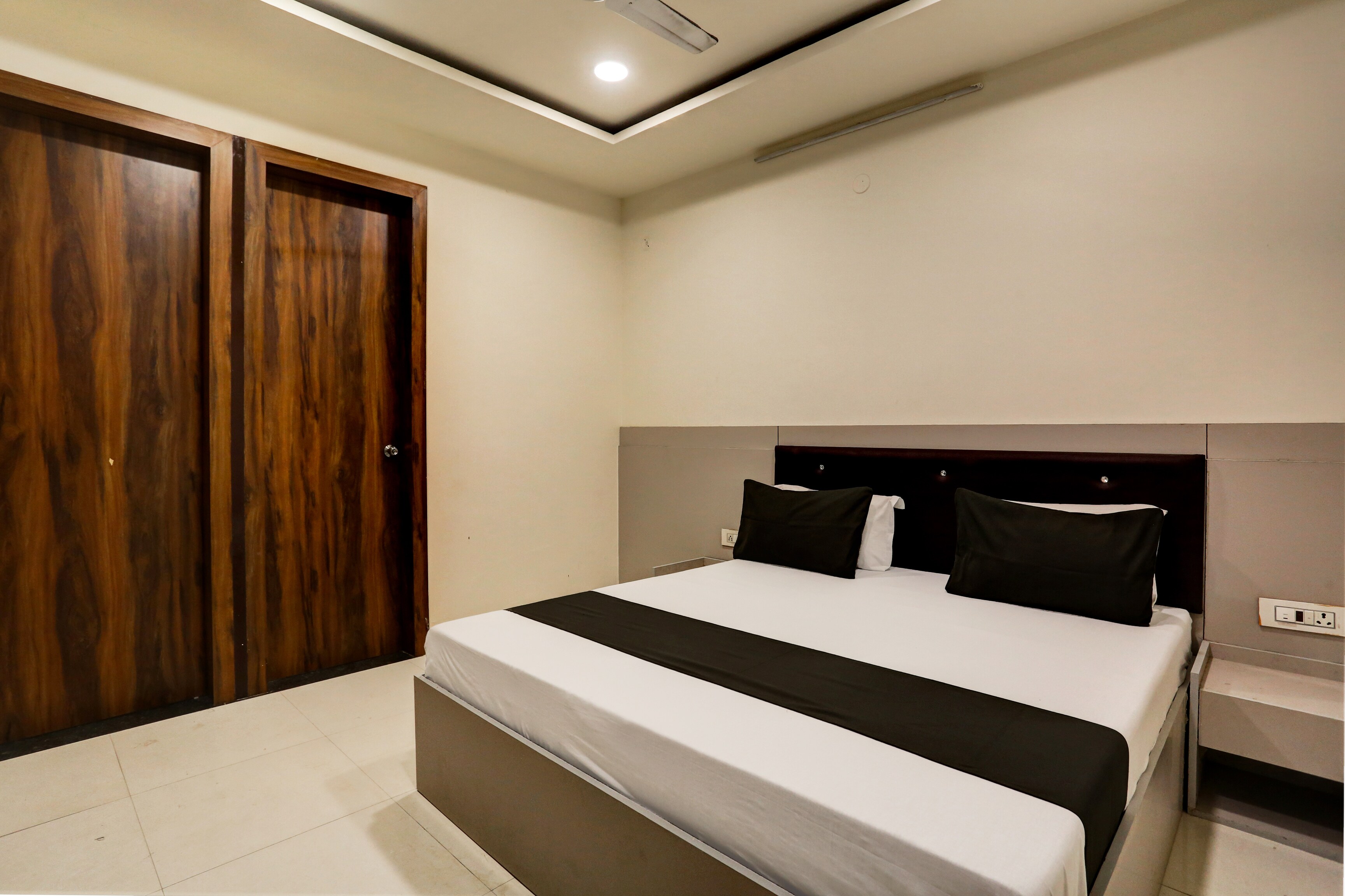 Hotel O Dream, Flagship Hisar, Book @ ₹684 - OYO