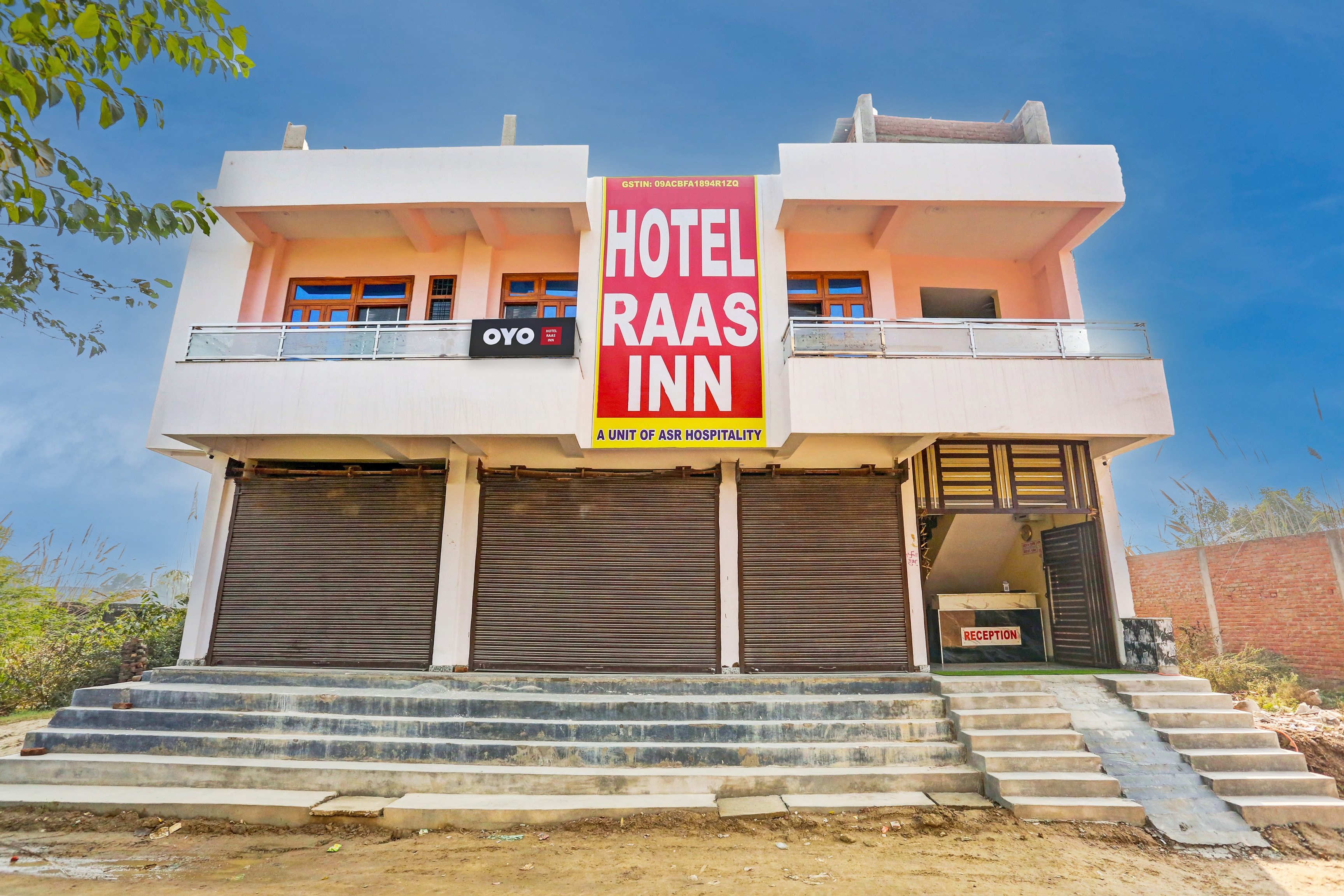 Hotel O RAAS INN, Flagship Kanpur, Book @ ₹716 - OYO