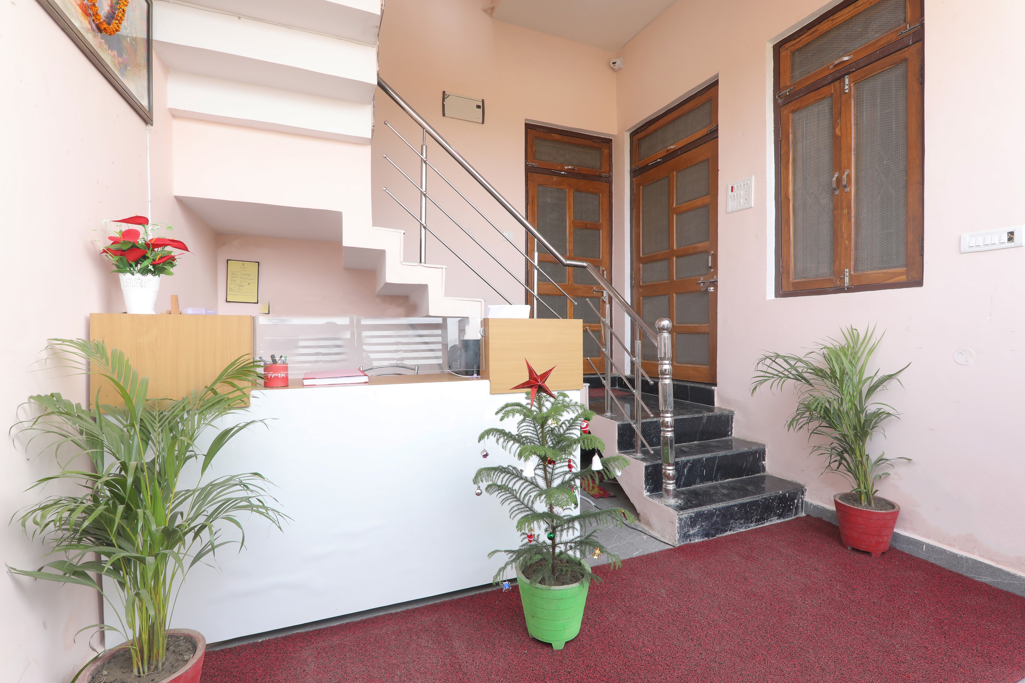 Hotel O Sudeep hotel & Restaurant, Flagship Prayagraj, Book @ ₹734 - OYO