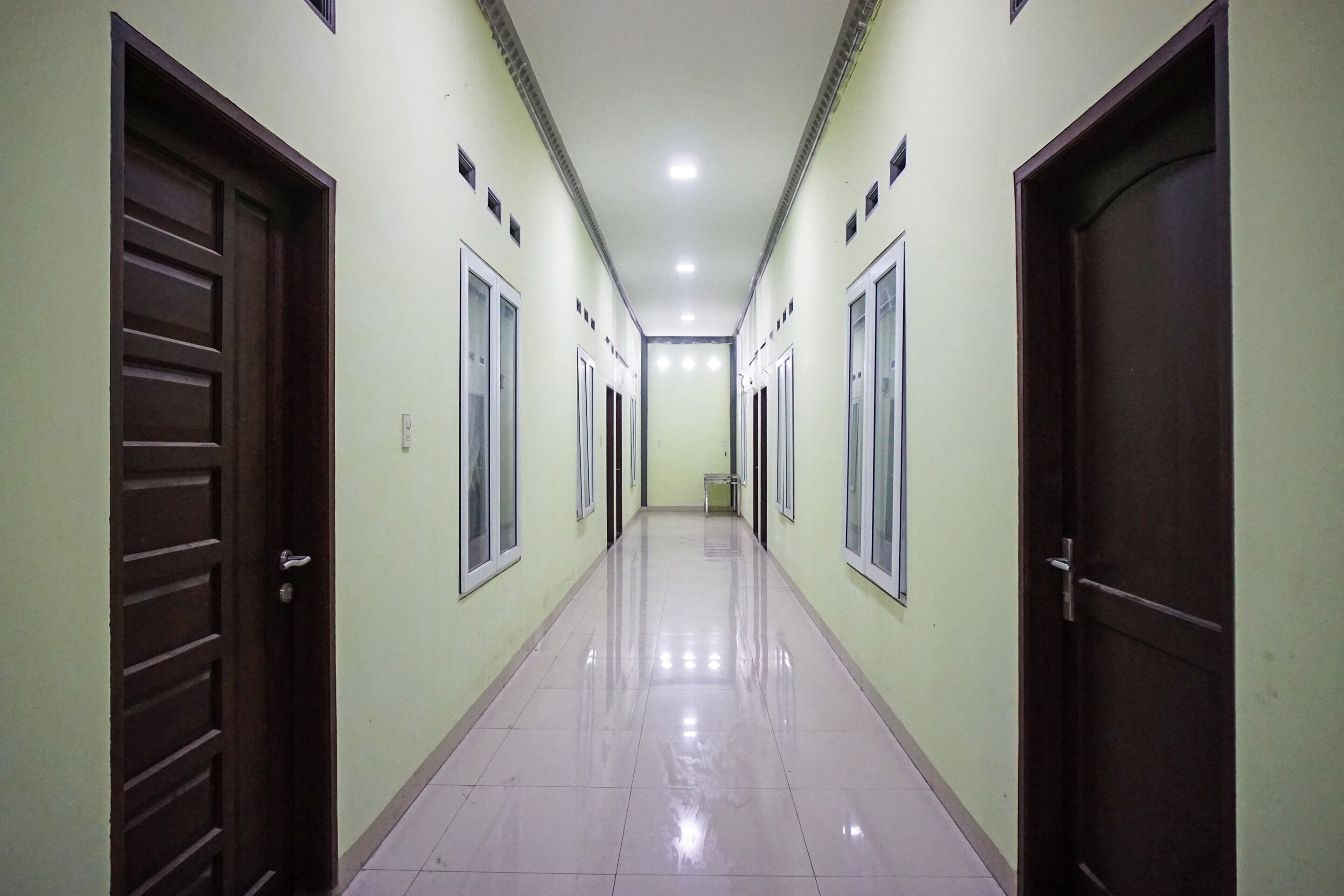 OYO 93355 Maestro Home Syariah, OYO Hotels Medan, Book @ Rp85025 - OYO