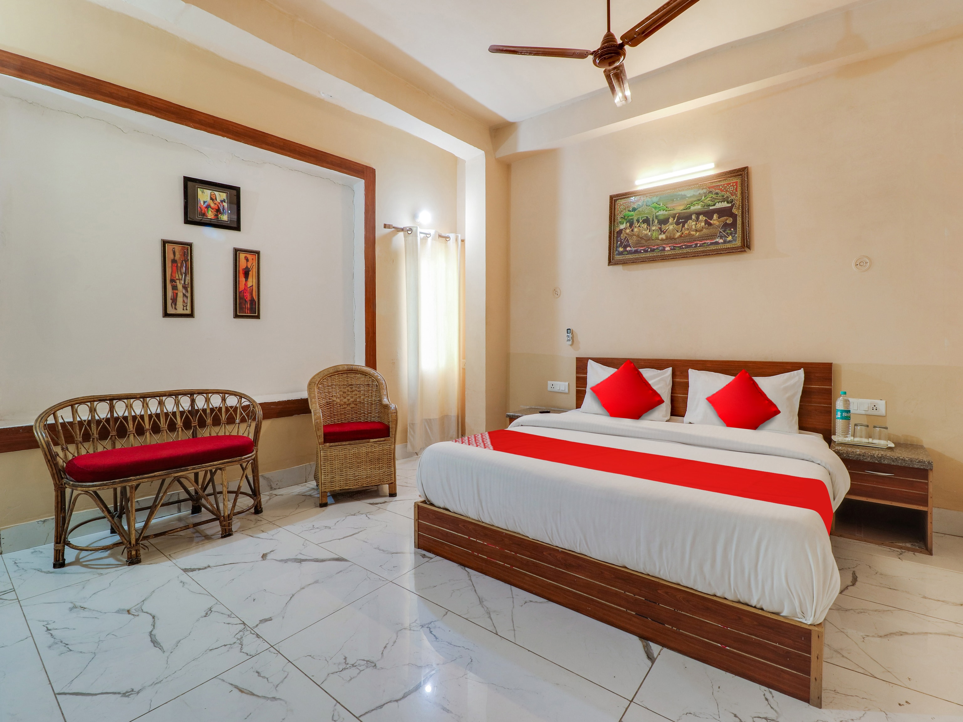 OYO Jiva Home , Flagship Rishikesh, Book @ ₹1996 - OYO