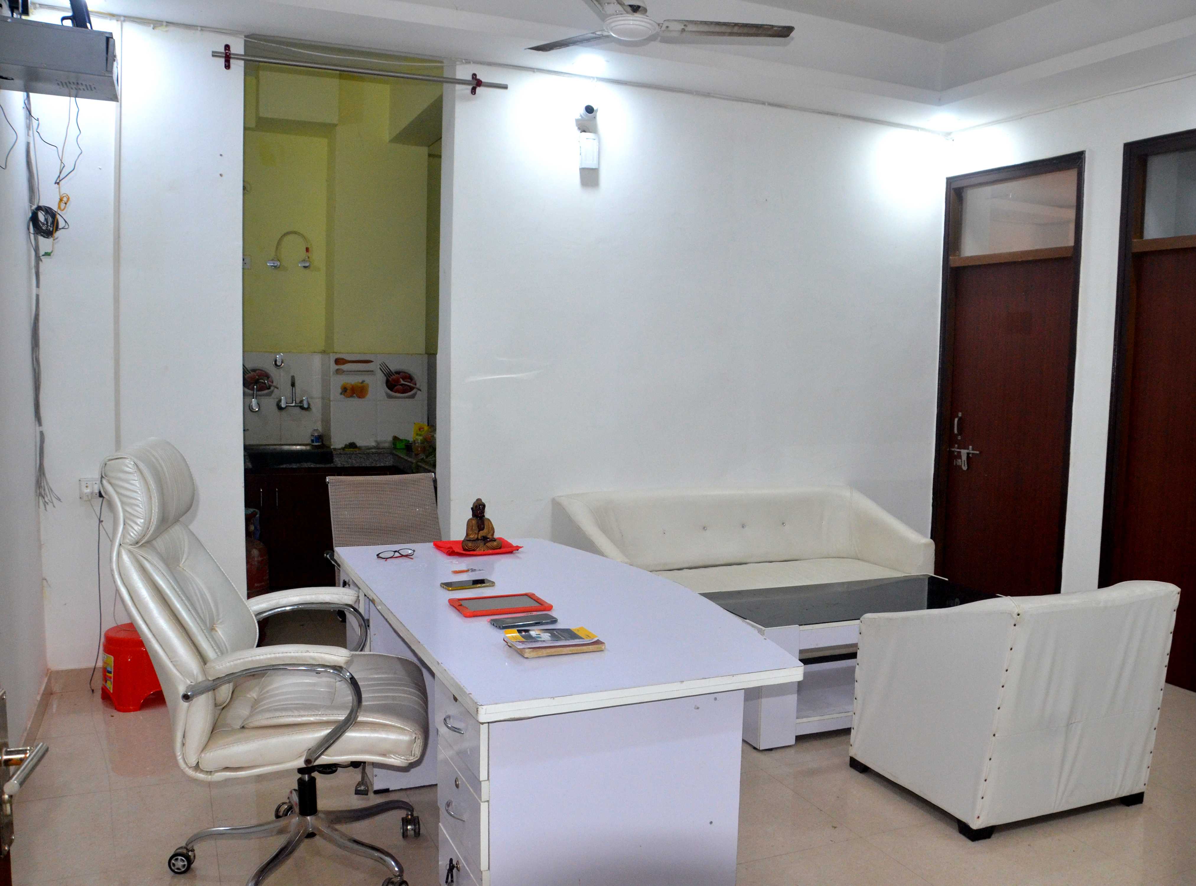 Oyo Homes in Lucknow Amausi Airport, Lucknow Starting @ ₹412 - Upto 79% ...