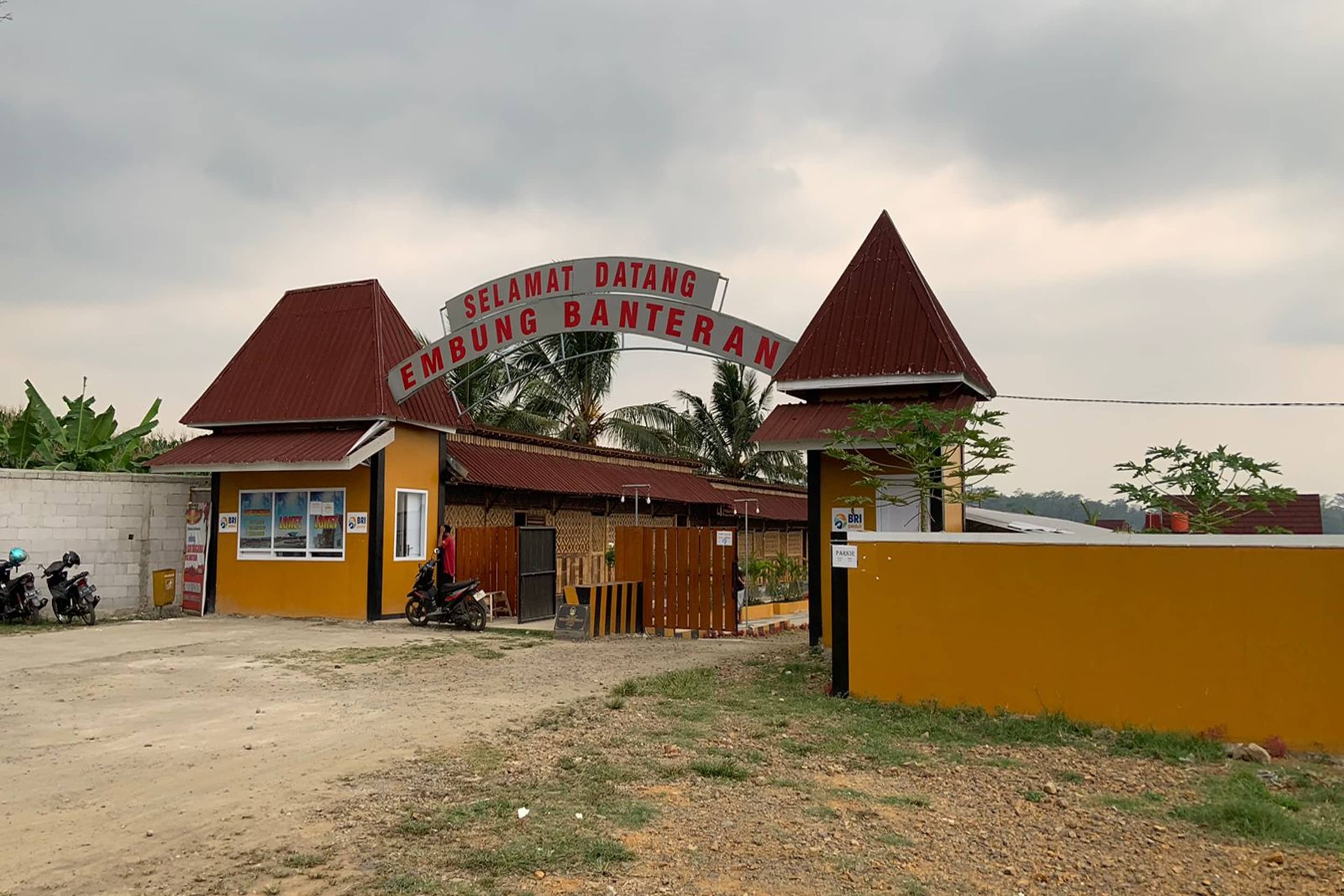 Capital O 93437 Embung Banteran CottageNearLapangan Banteran, Capital O ...