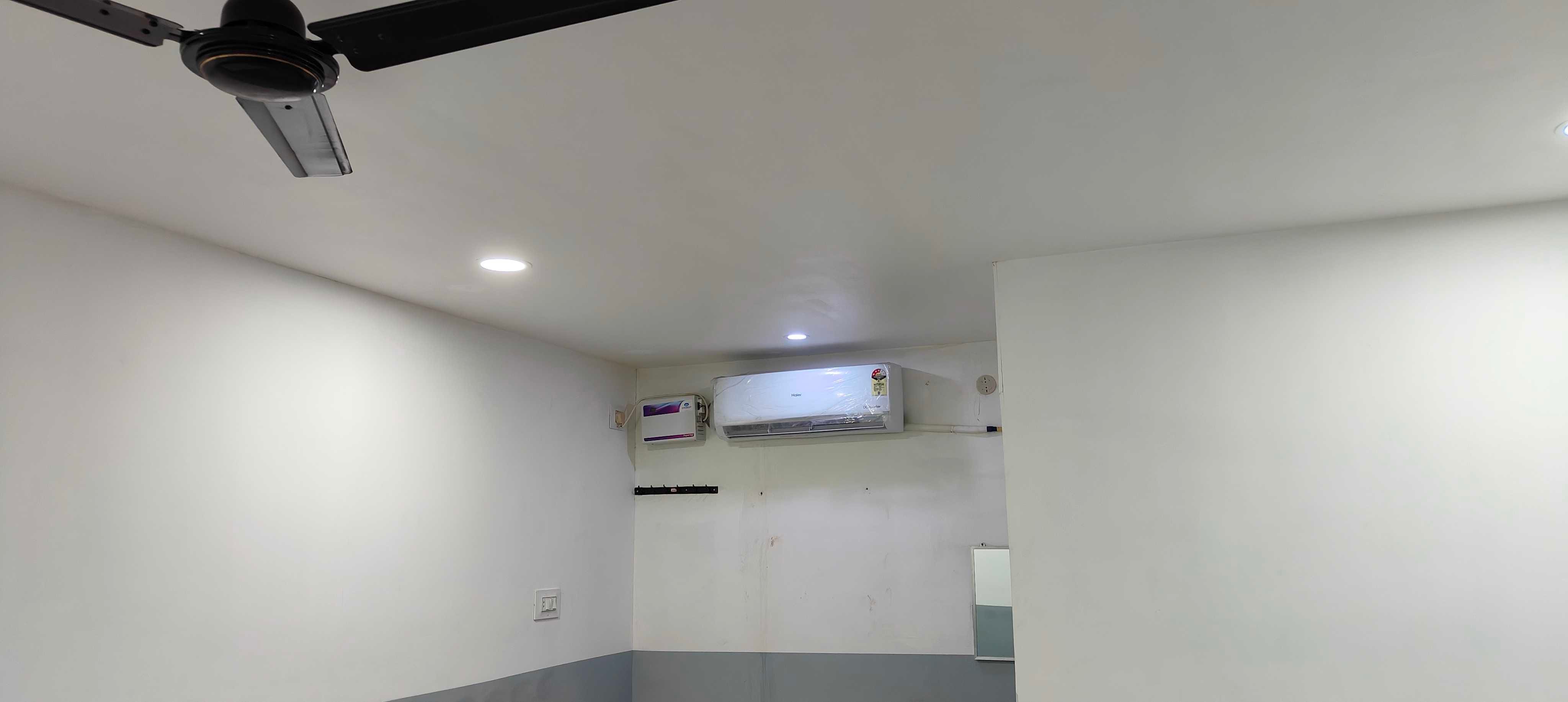 OYO Rainbow Guest House, Flagship Chennai, Book @ ₹680 - OYO