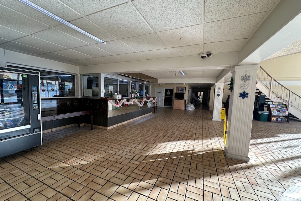 River Valley Inn and Suites By OYO, OYO Hotels Fort Smith, AR, Book ...