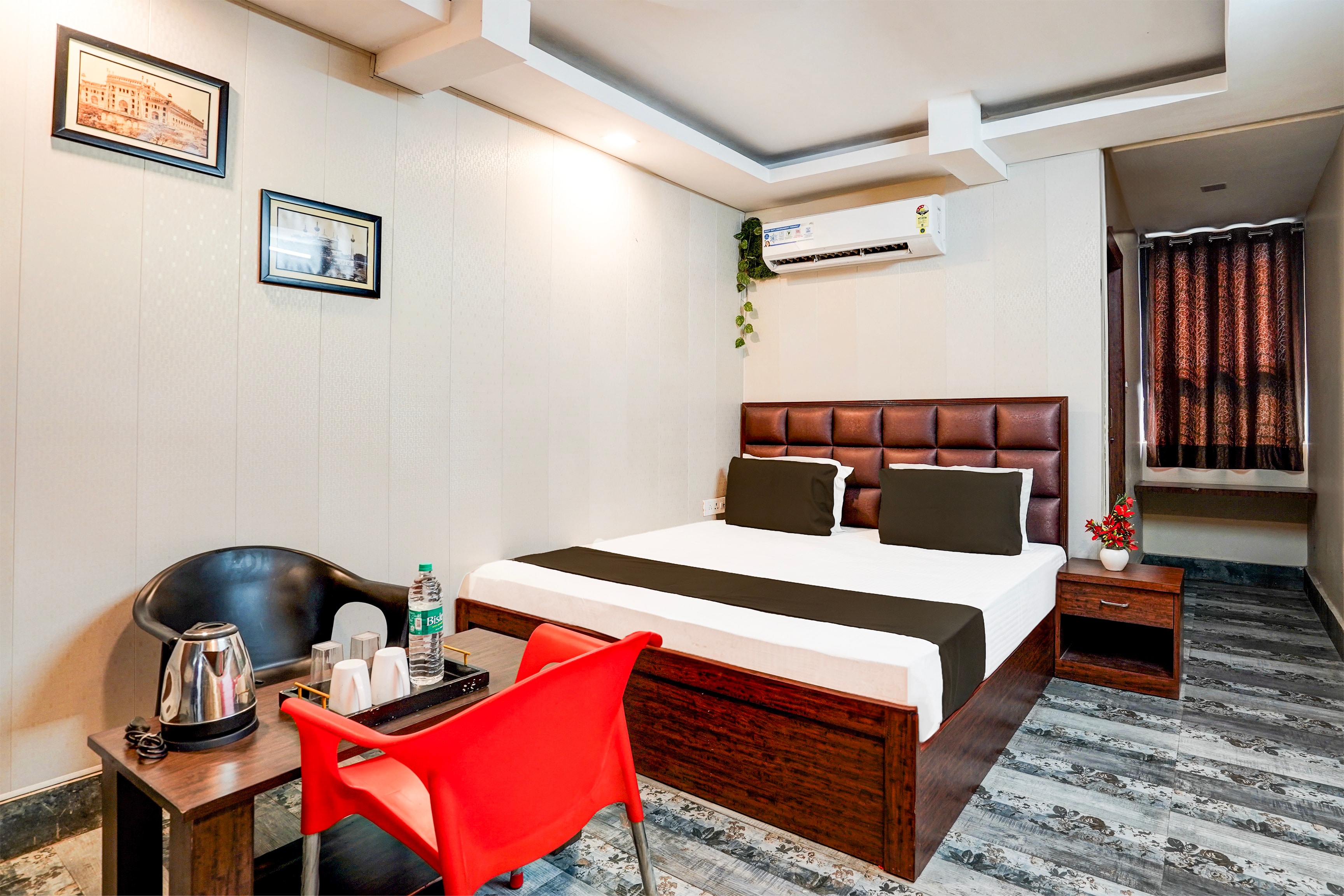 Hotel O Awadh Court, Flagship Lucknow, Book @ ₹2202 - OYO