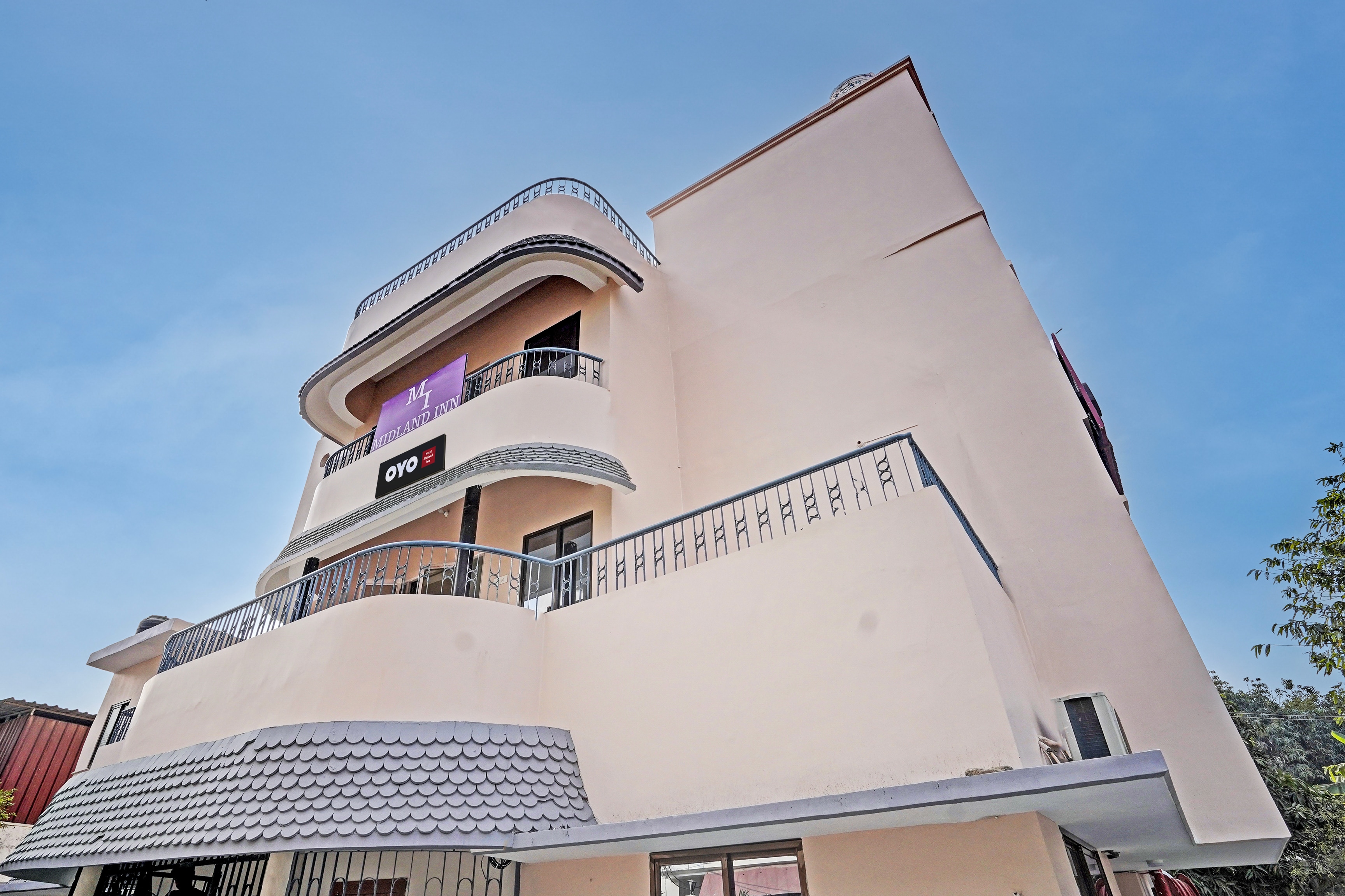 Hotel O Midland inn, Flagship Prayagraj, Book @ ₹1773 - OYO