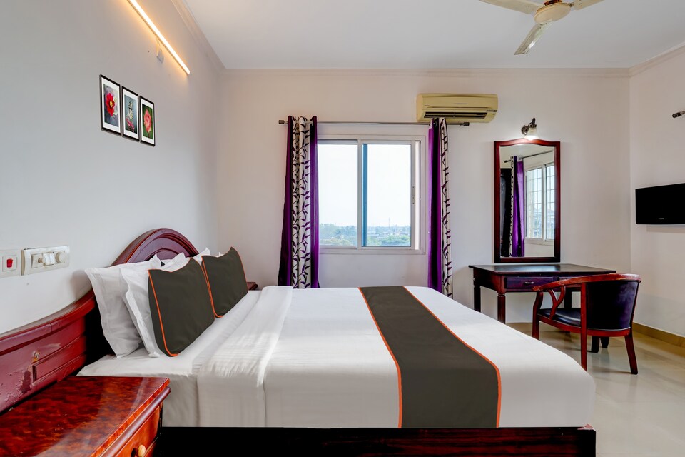 Collection O Tee Kay Near Railway Station, Collection O Trivandrum, Book @ ₹1379 - OYO