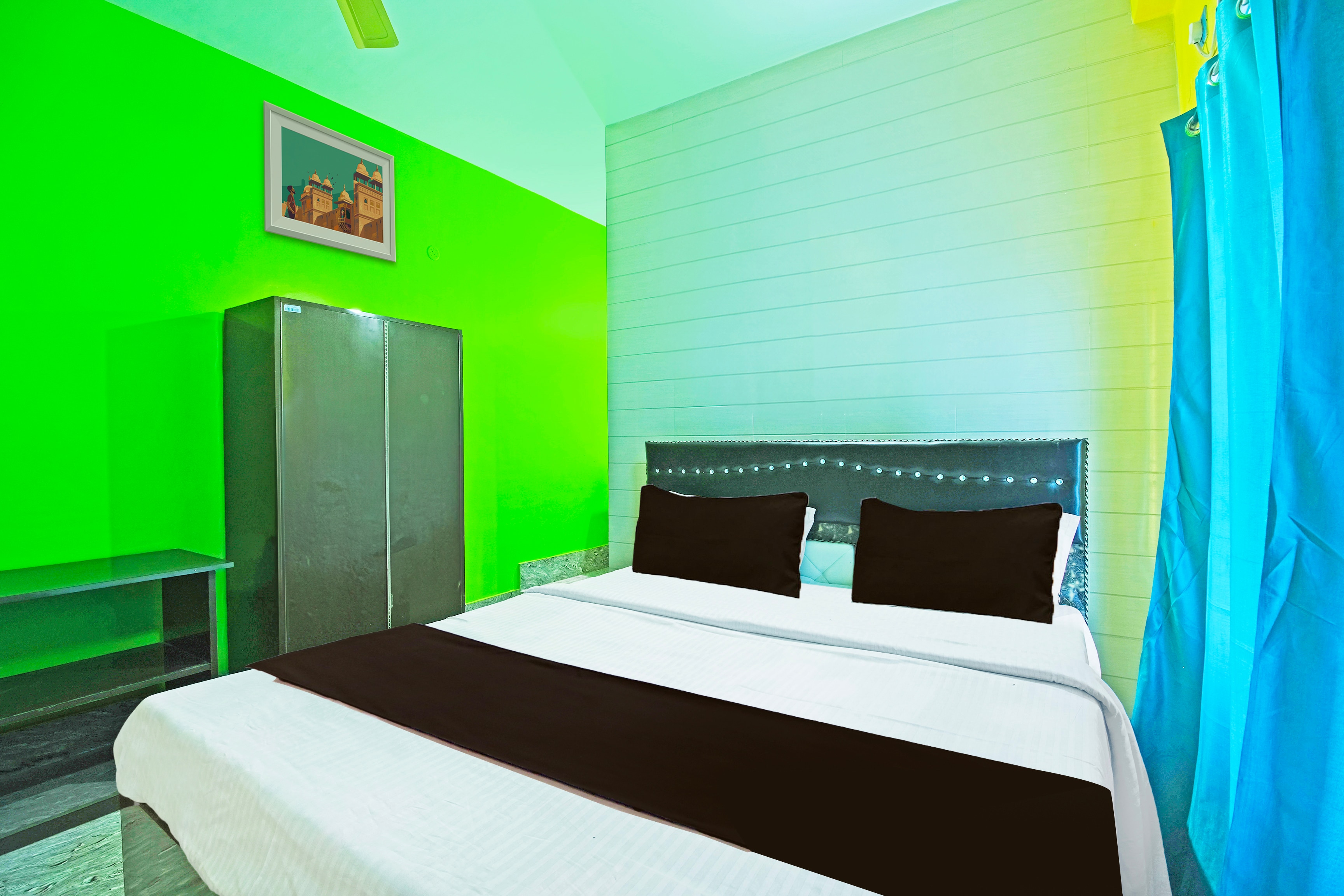 Hotel O by OYO New Kalita Hotel Lodge & Restaurant, Flagship Rangia, Book @ ₹1324 - OYO