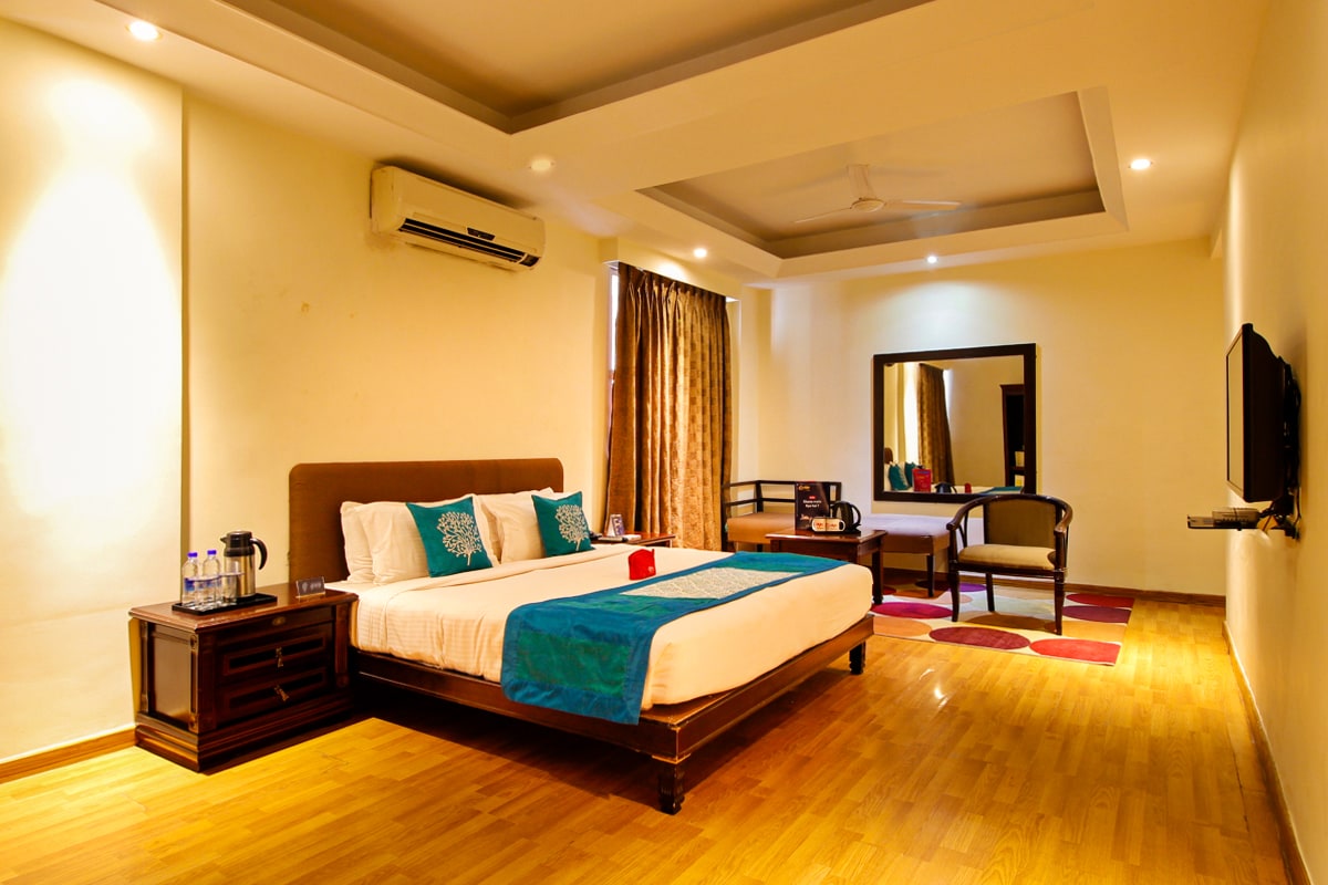 OYO 1802 Hotel Sandhya, OYO Rooms Hyderabad, Book @ ₹1205 - OYO