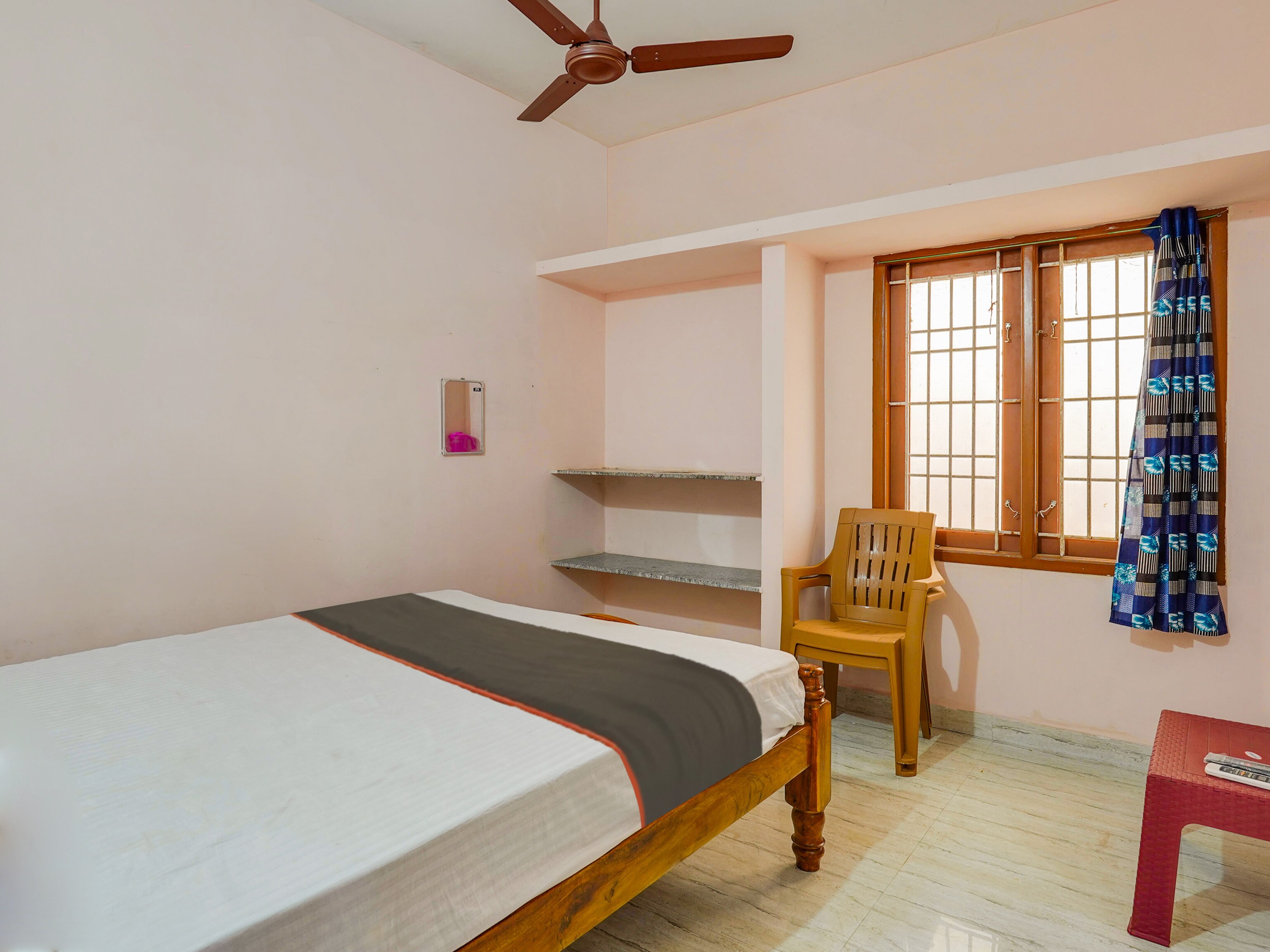 Oyo Homes in Uthandi, Chennai Starting @ ₹485 - Upto 72% OFF on 4 ...