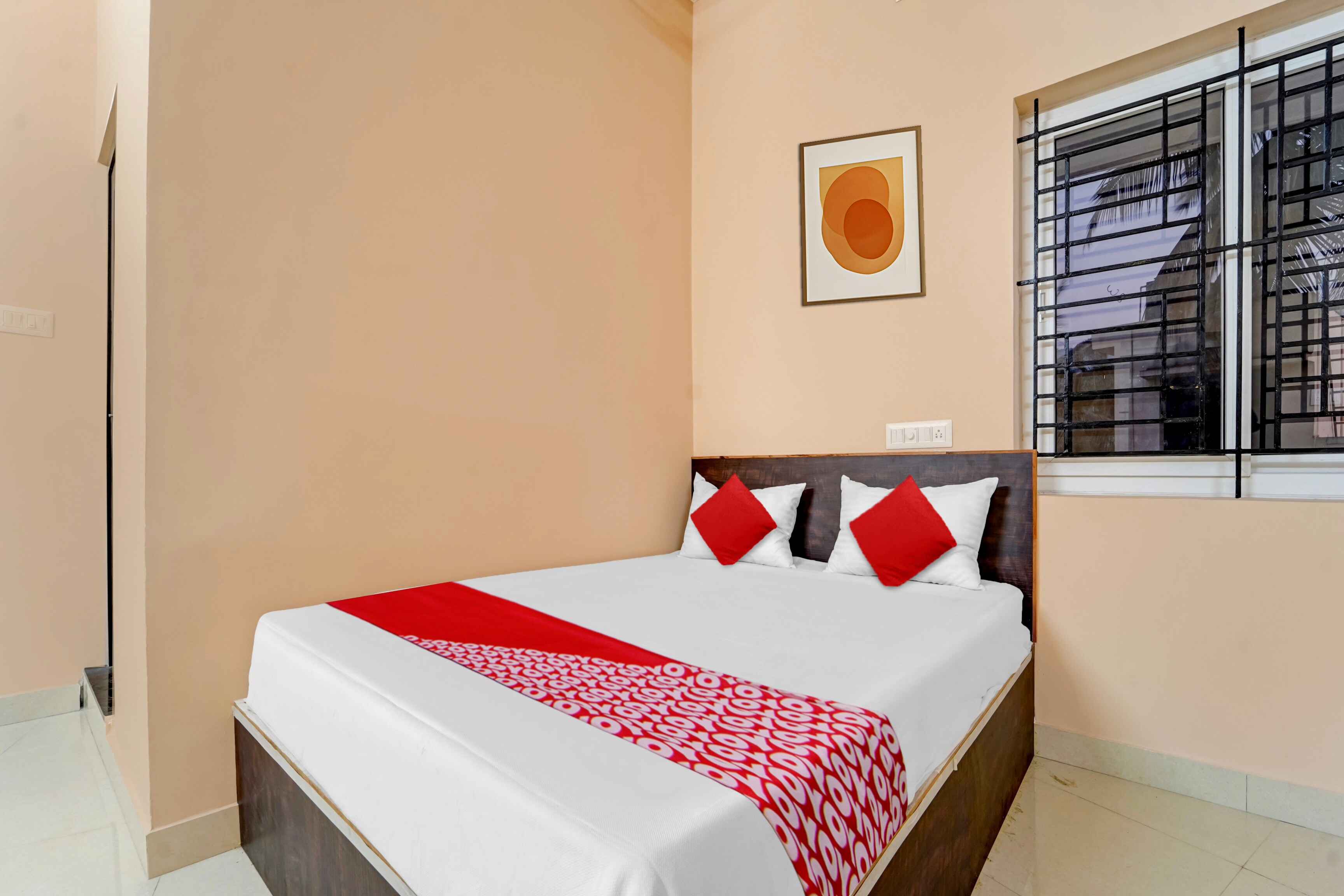 Hotel O Dhanam Lodge, Flagship Coimbatore, Book @ ₹898 - OYO