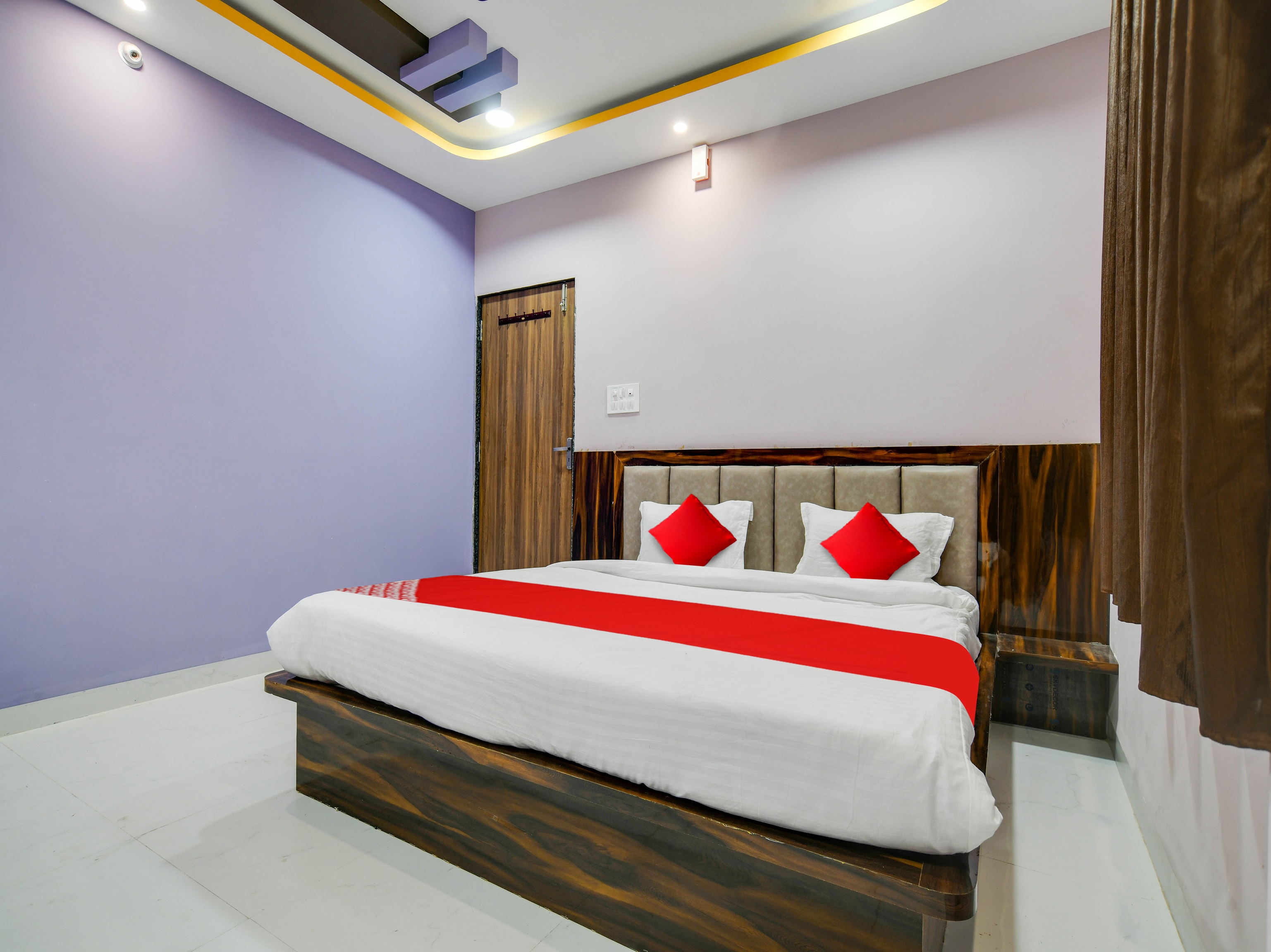 Hotels in Indore: Best Budget Indore Hotels from ₹388