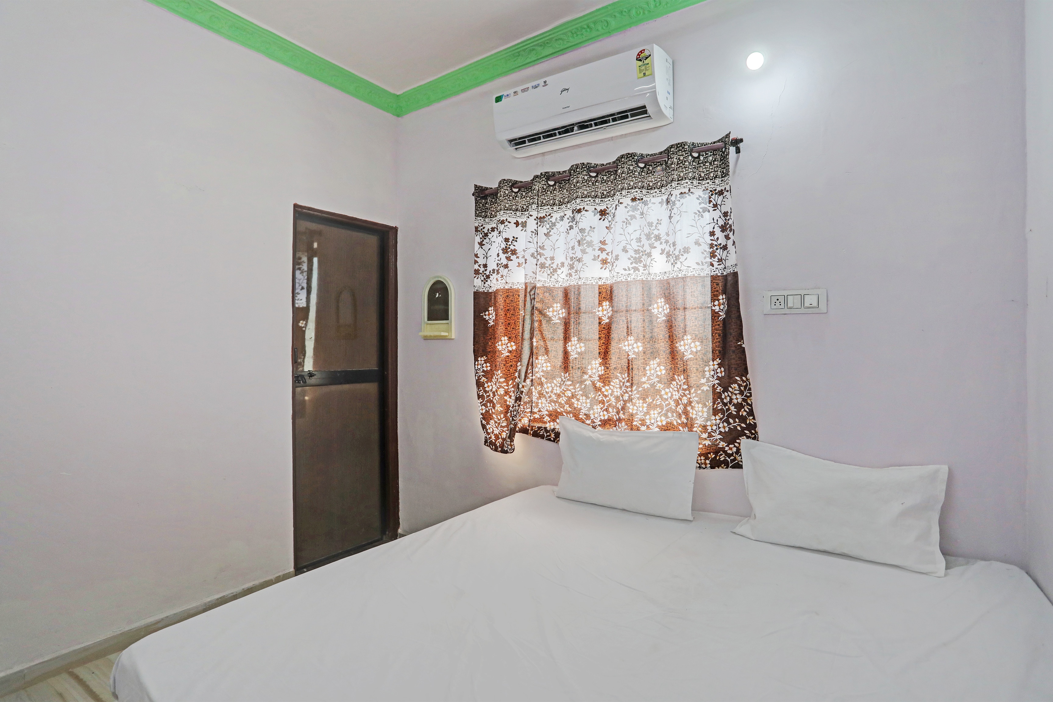 SPOT ON Khushi IN, SPOT ON Nagpur, Book @ ₹684 - OYO