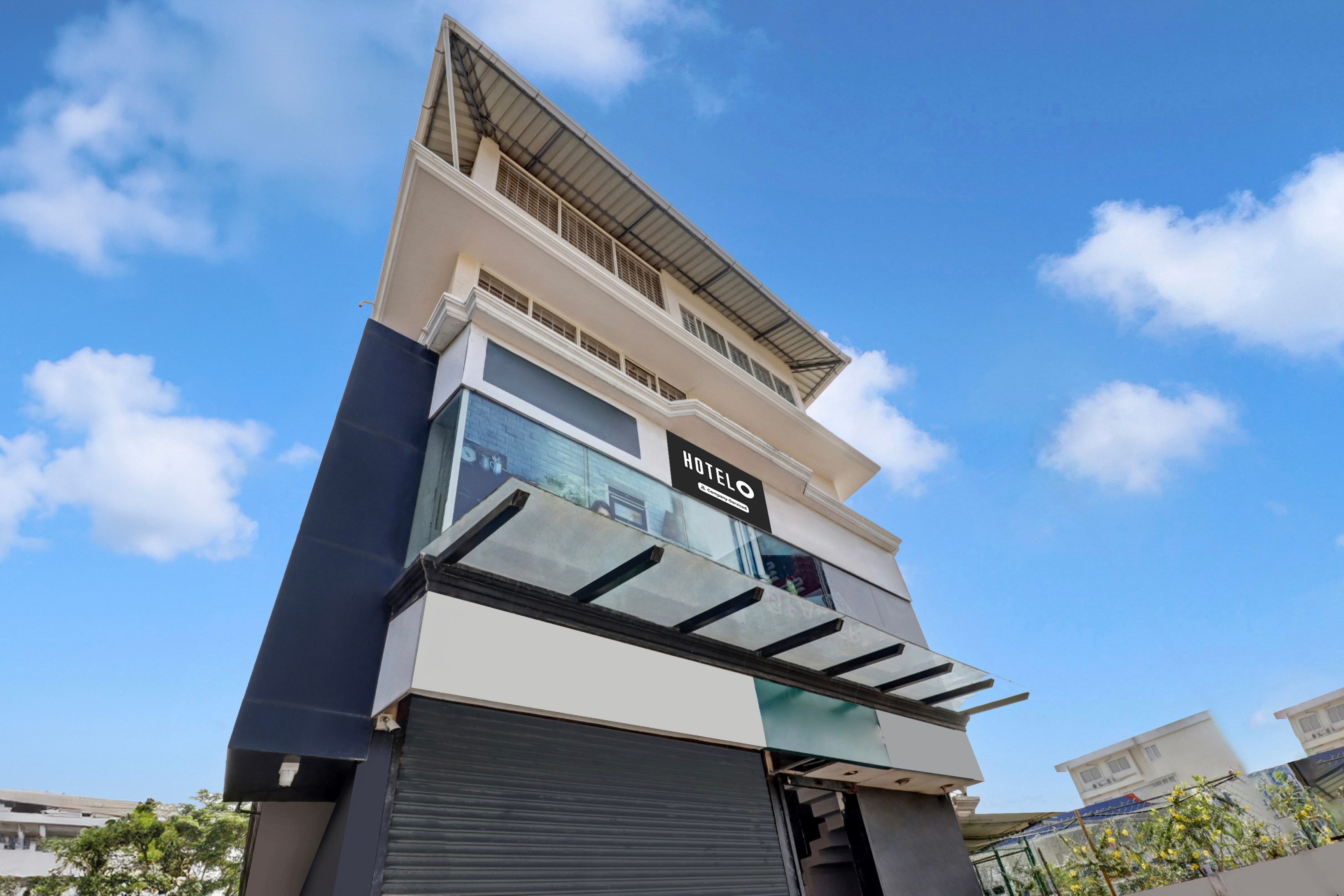 Super Hotel O Anayara Near Lulu Mall | Official Website