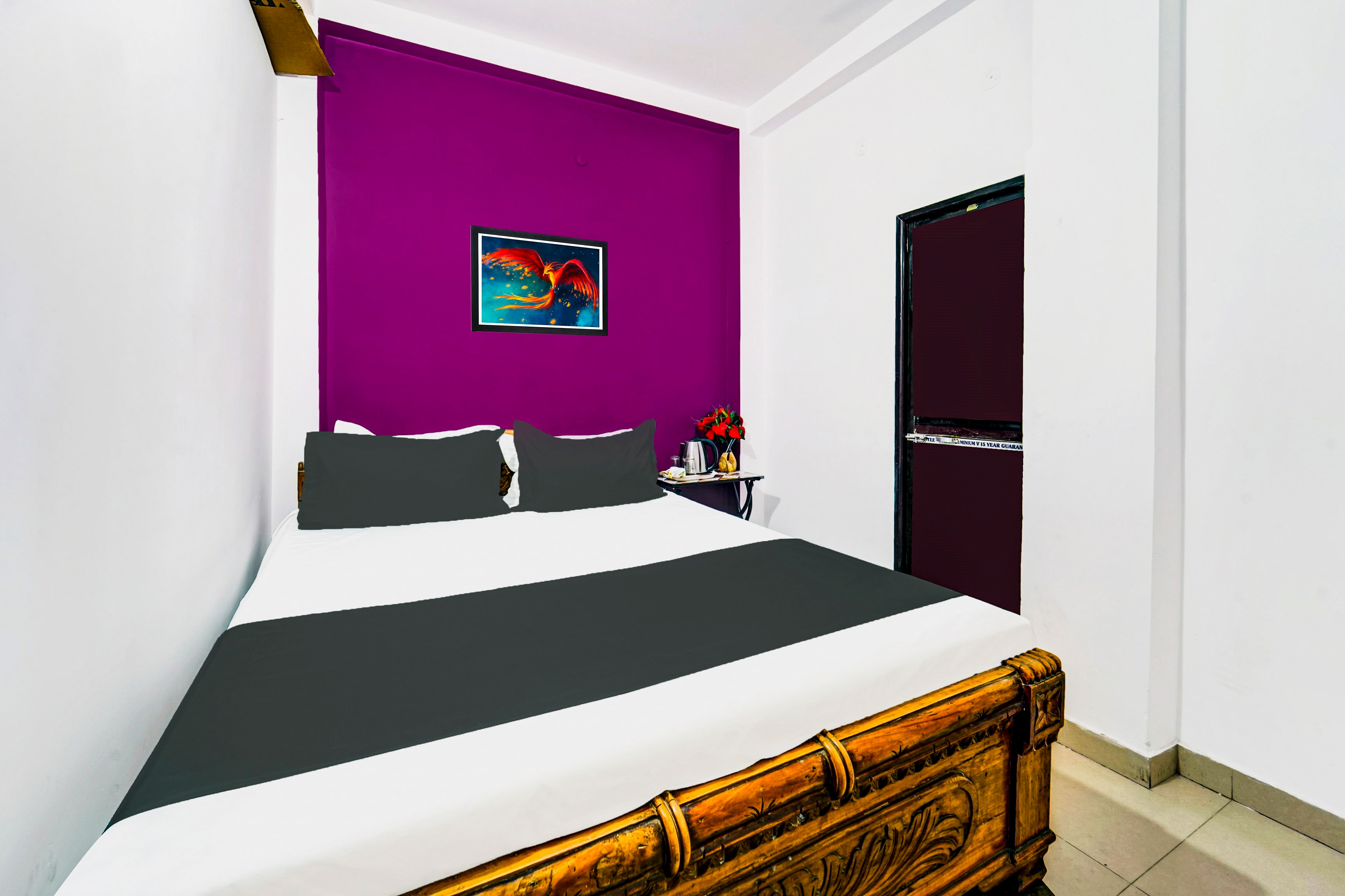 SPOT ON Abhiraj Hotal & Guests House, SPOT ON Patna, Book @ ₹688 - OYO